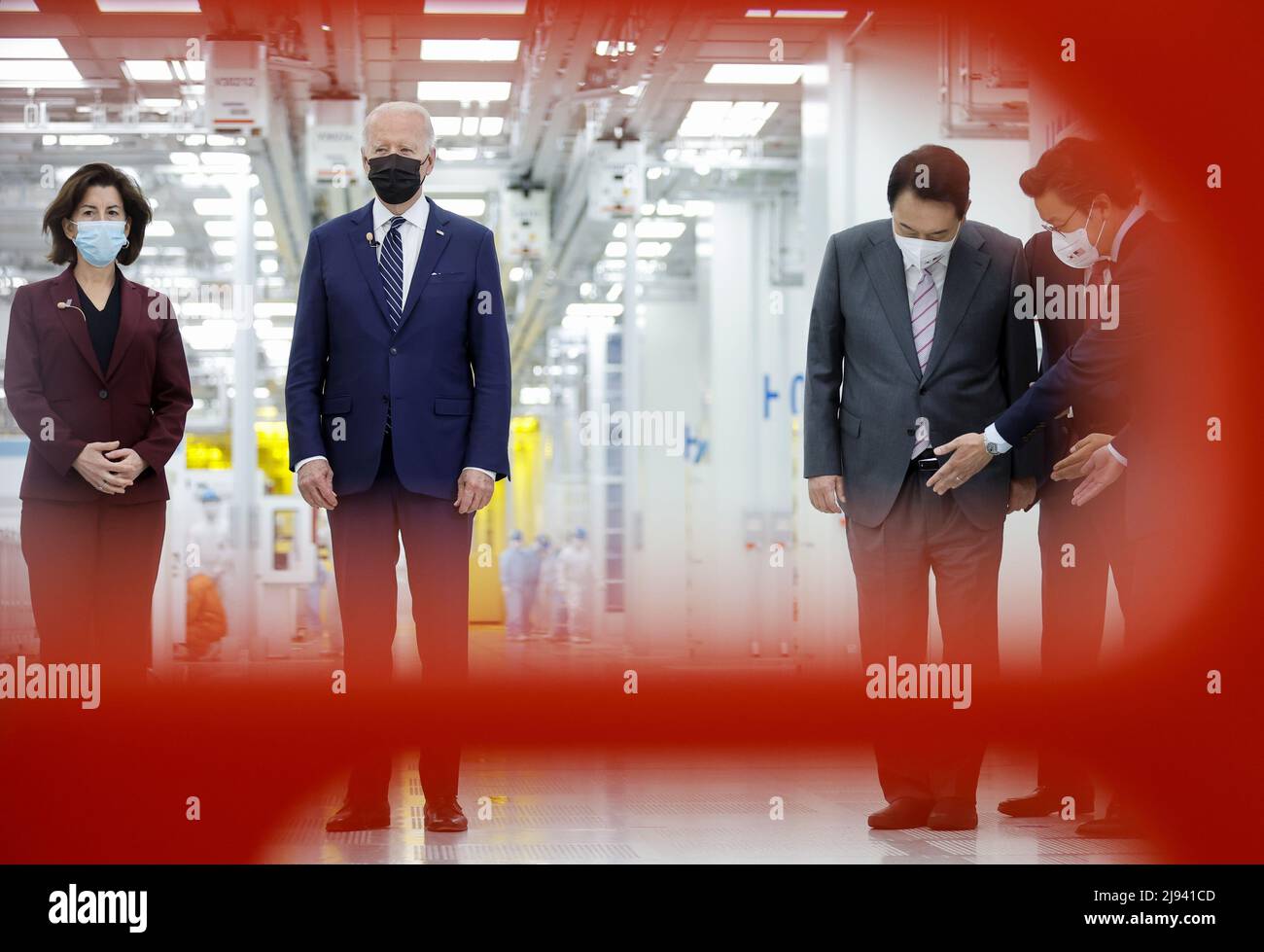 Samsung factory korea hi-res stock photography and images - Alamy