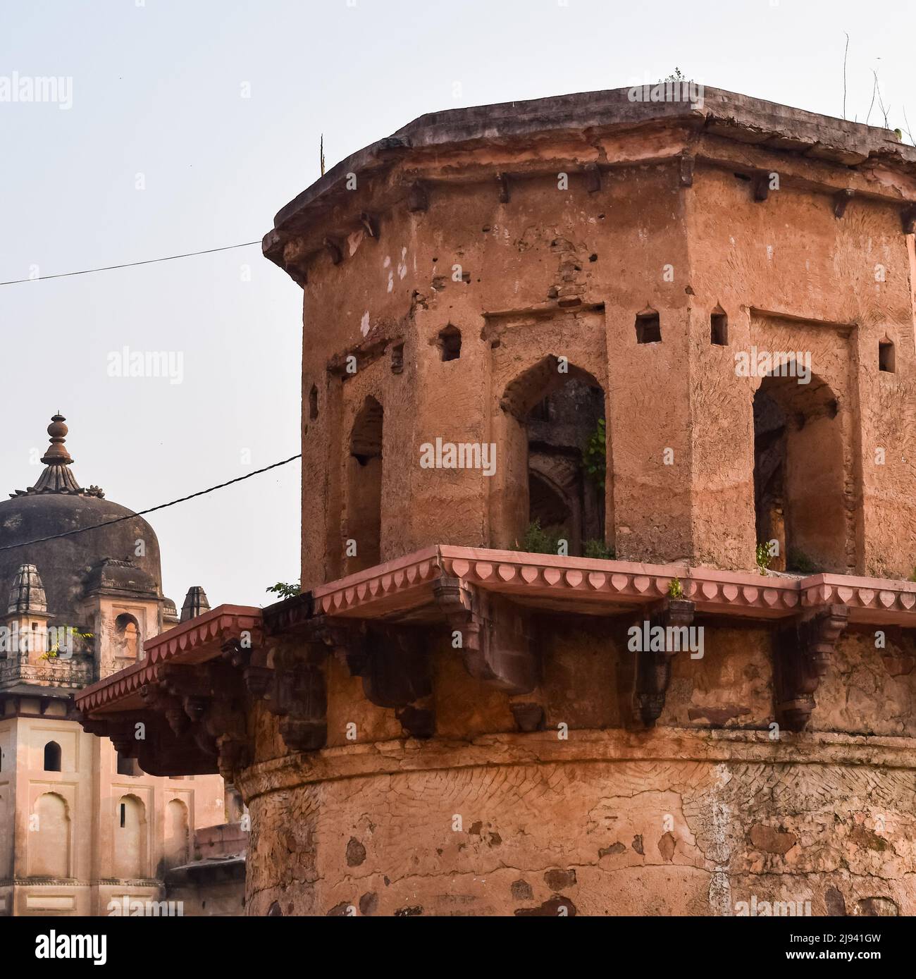 Morning View of Royal Cenotaphs (Chhatris) of Orchha, Madhya Pradesh ...