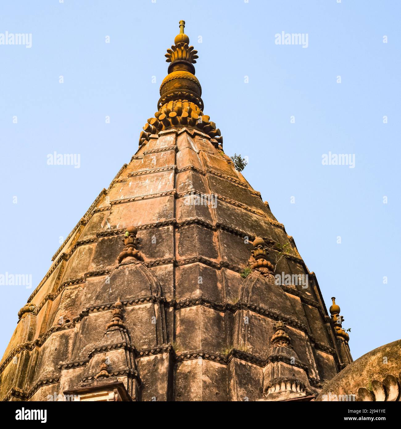 Morning View of Royal Cenotaphs (Chhatris) of Orchha, Madhya Pradesh ...