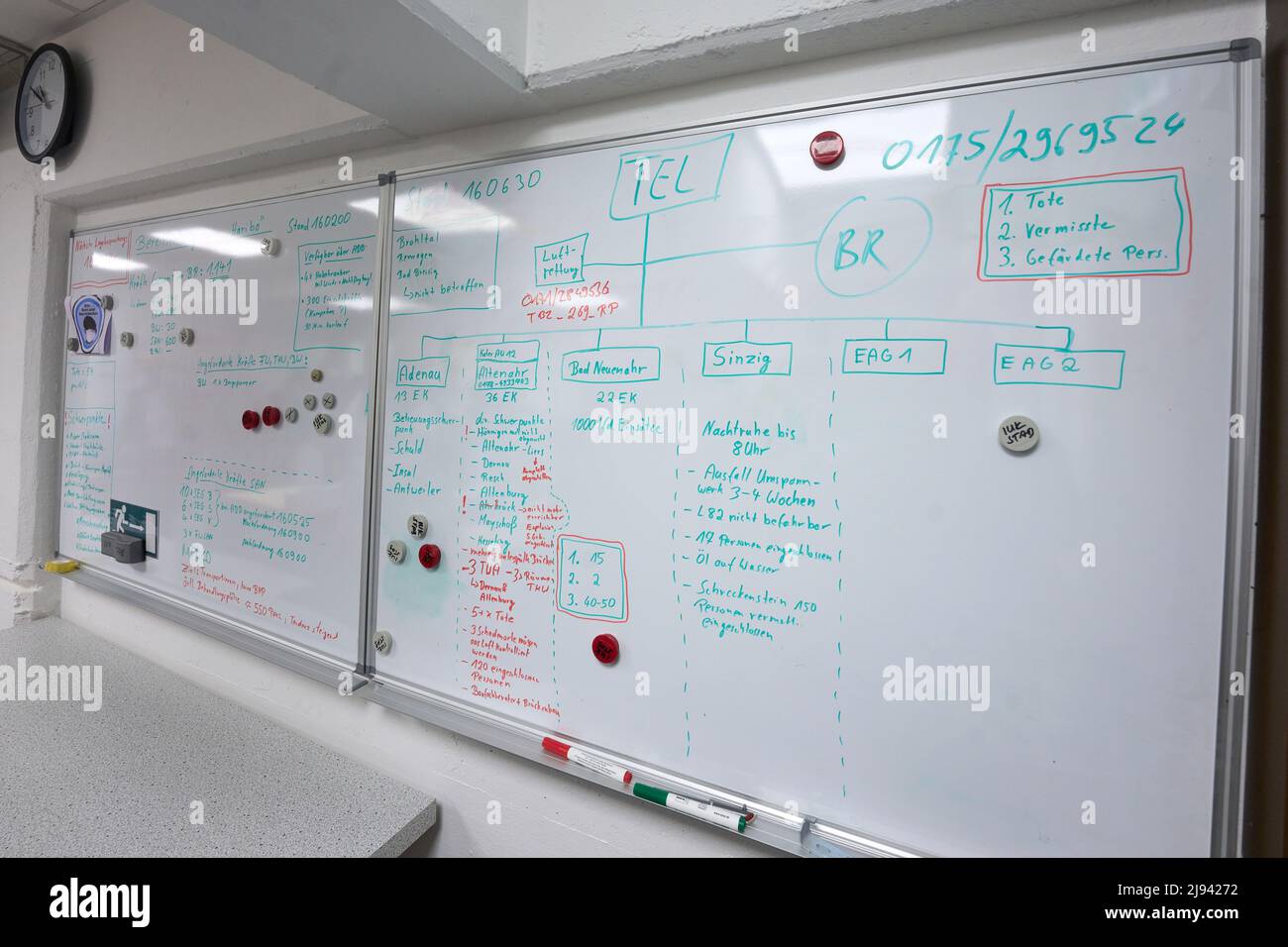 Whiteboards in meeting rooms hi-res stock photography and images - Alamy