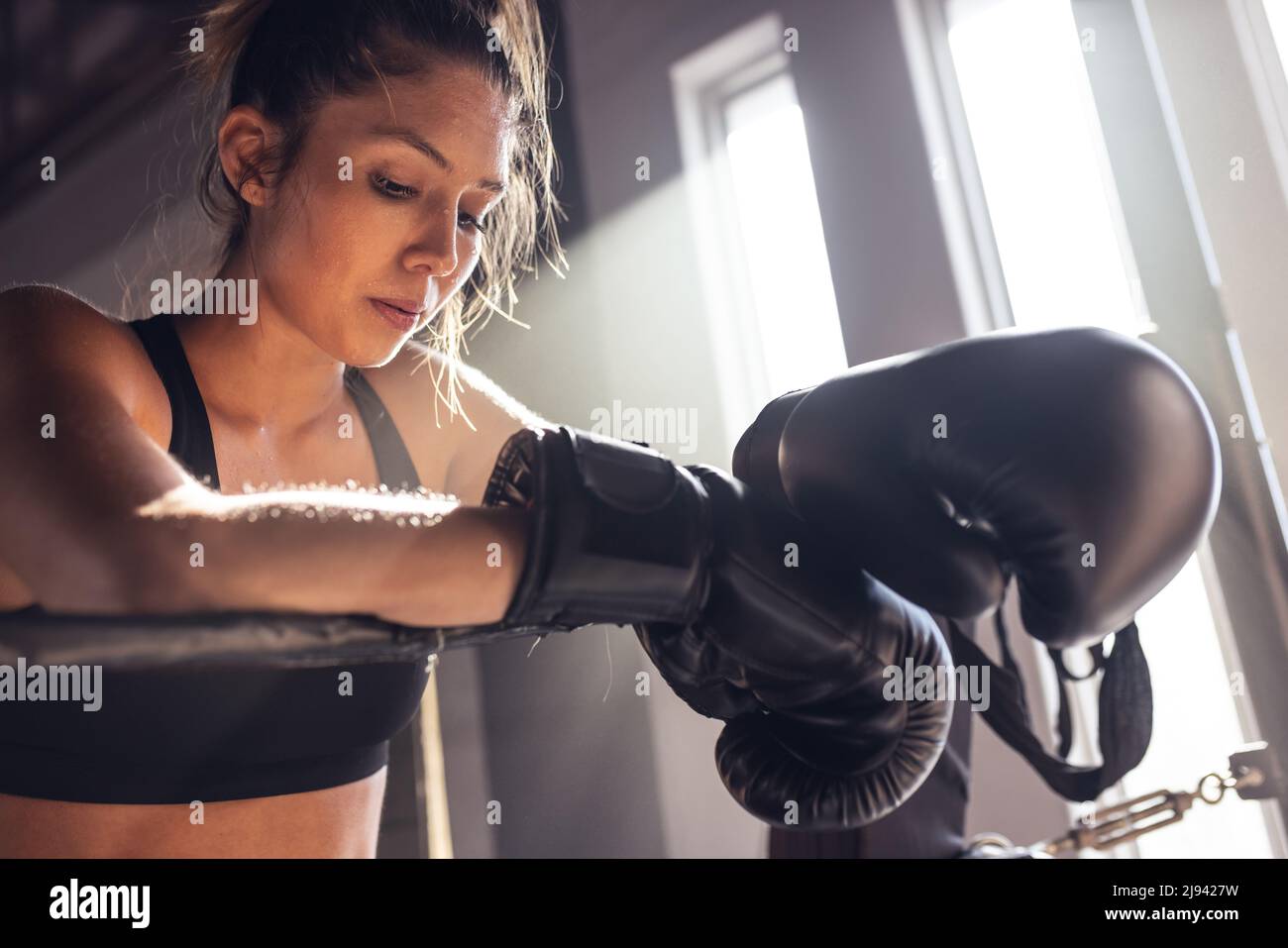 Tired rope hi-res stock photography and images - Alamy