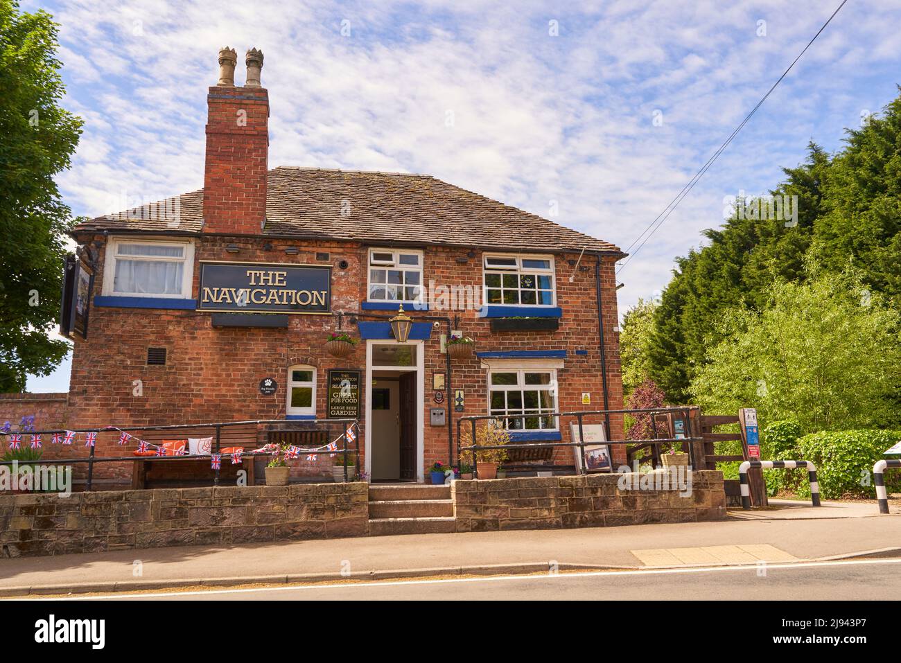 Local village pub in Breaston, UK Stock Photo - Alamy