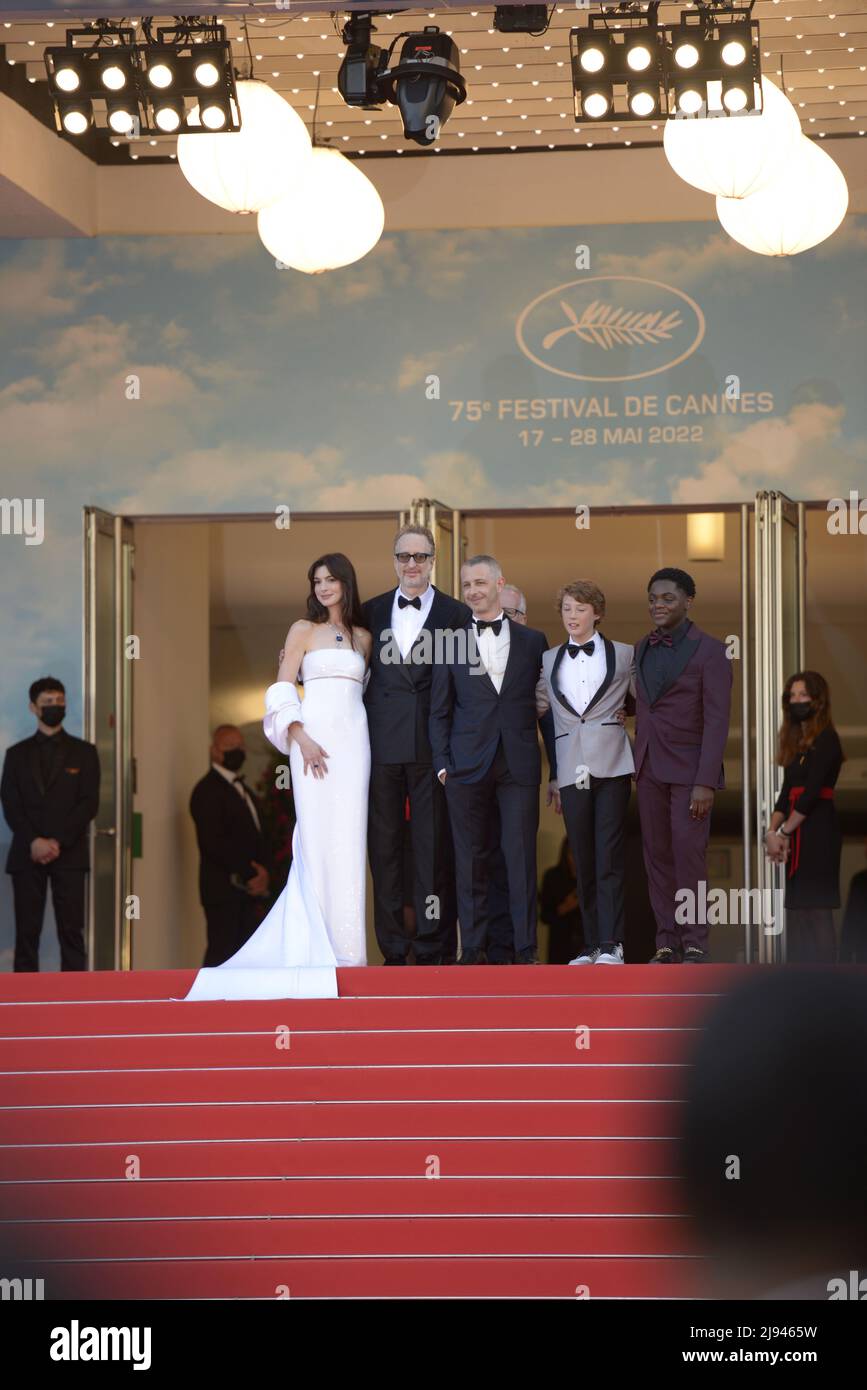 Anne Hathaway and Julia Roberts attends the 75th Cannes Film Festival ...