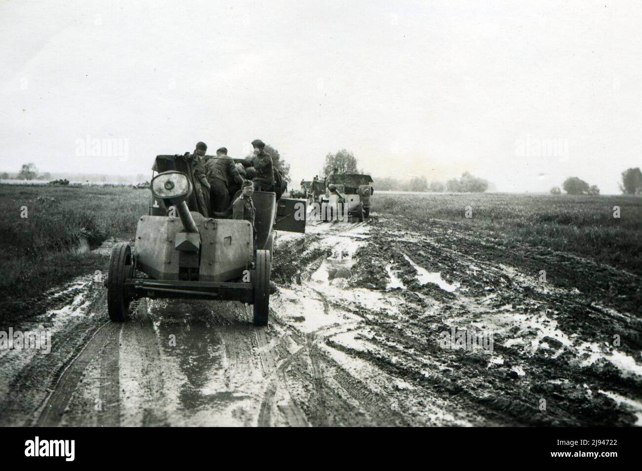 WWII WW2 german soldiers invades URSS - may 1943, wehrmacht - Operation ...