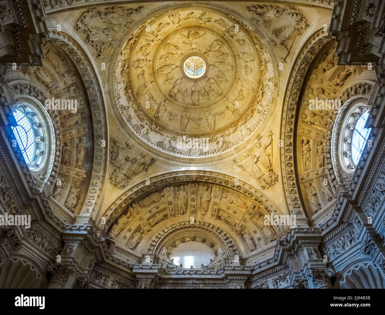 Interior of iglesia de santa maria la mayor hi-res stock photography ...