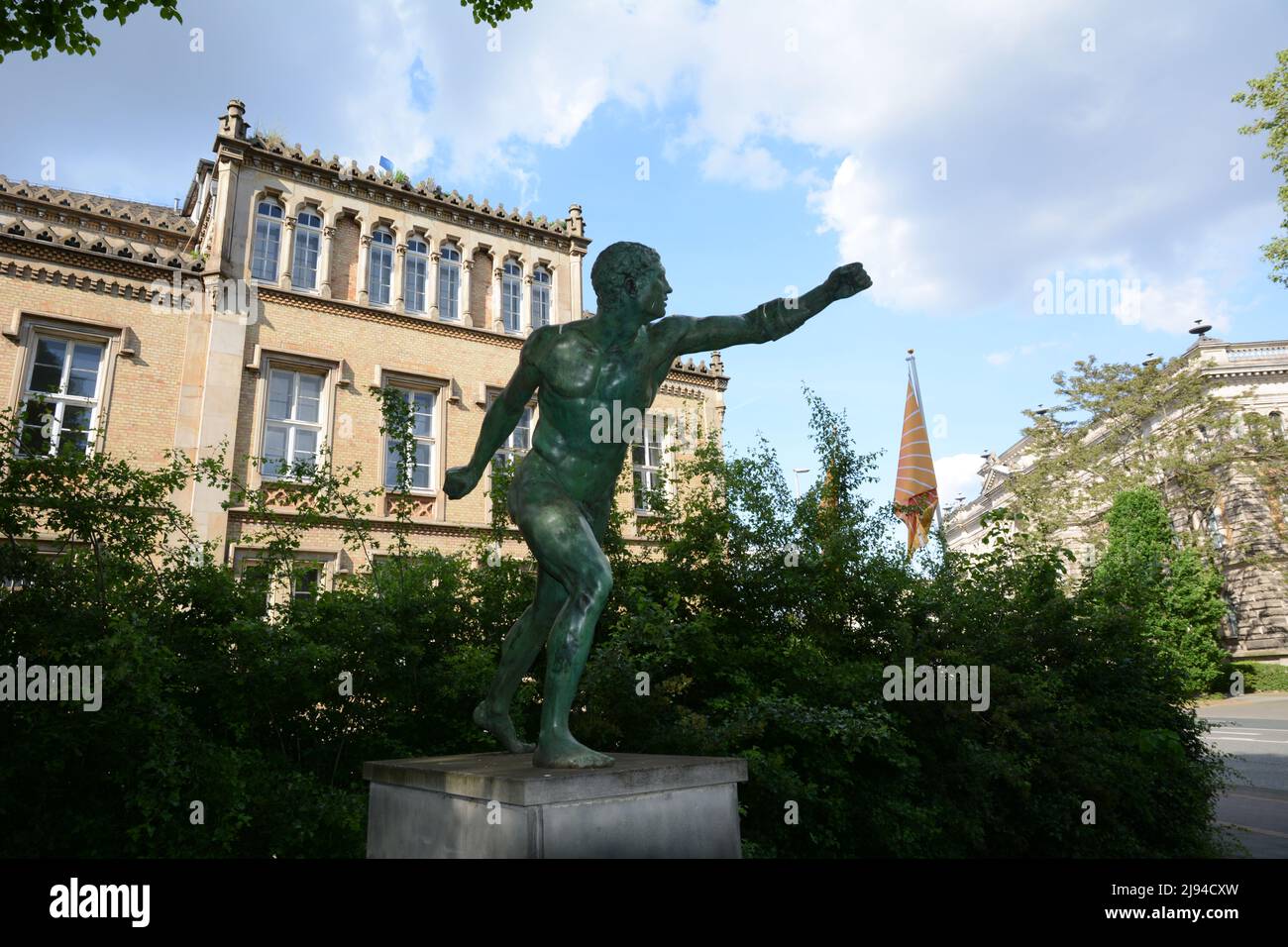Fechter bronze hi-res stock photography and images - Alamy