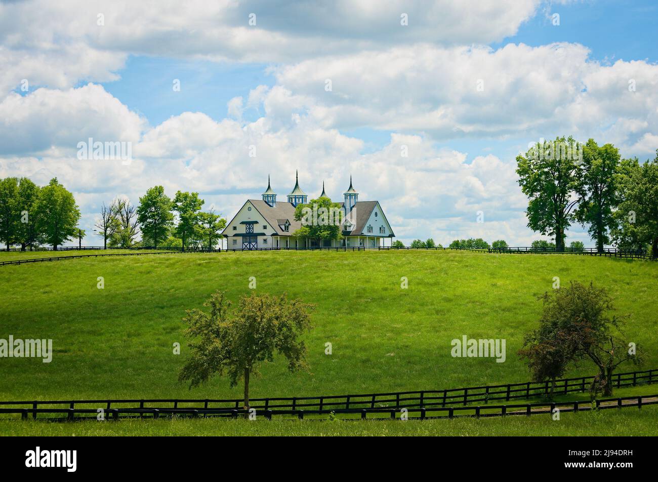 Manchester barn in Kentucky the most photographed barn in Kentucky ...