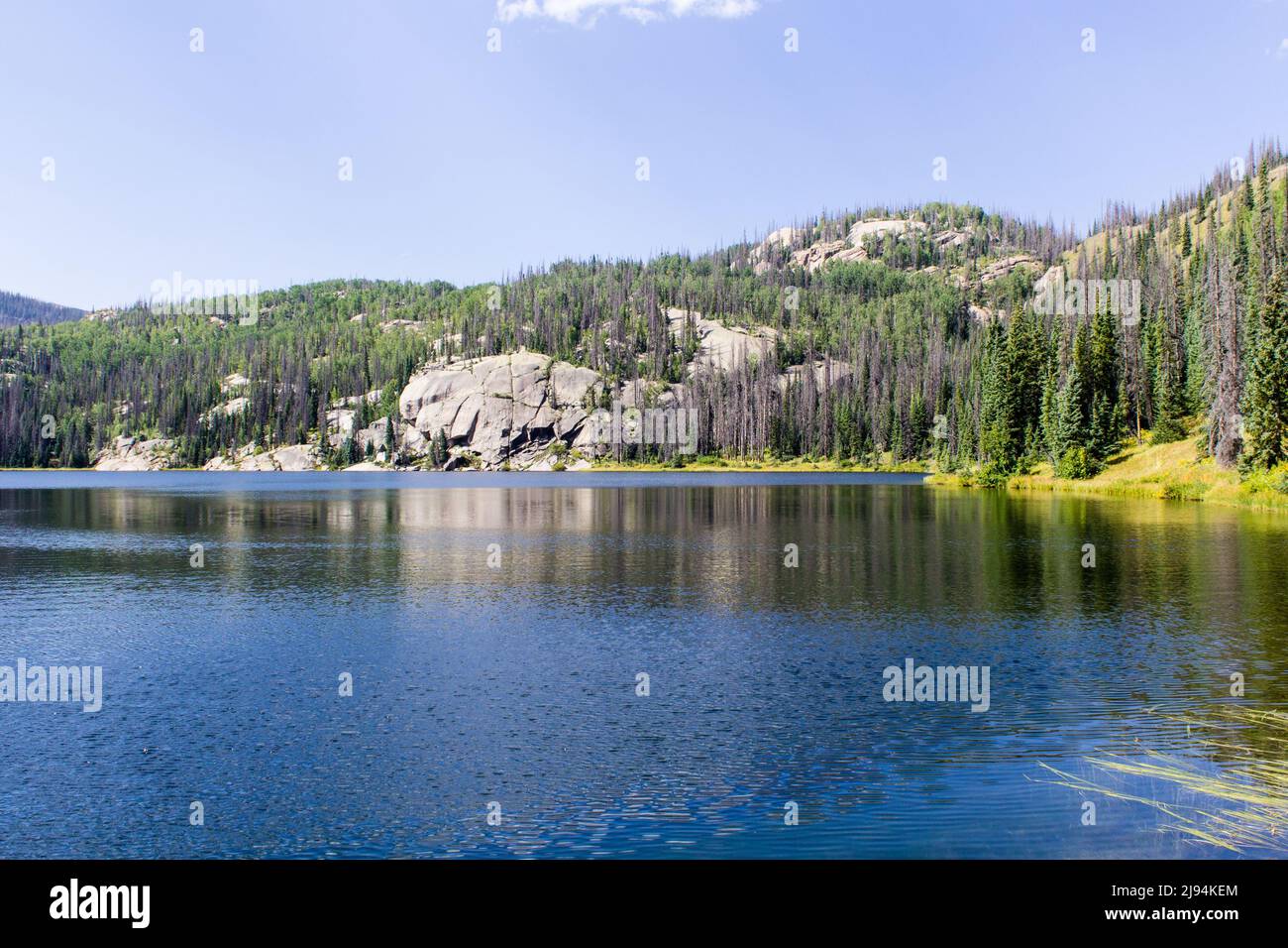 Granite Lake in Colorado's wilderness mountains Stock Photo - Alamy