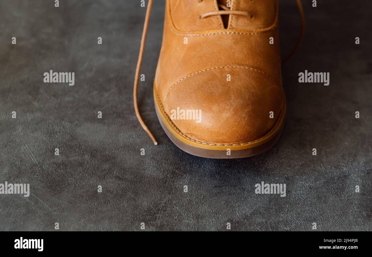 Heel toe walking hi-res stock photography and images - Alamy