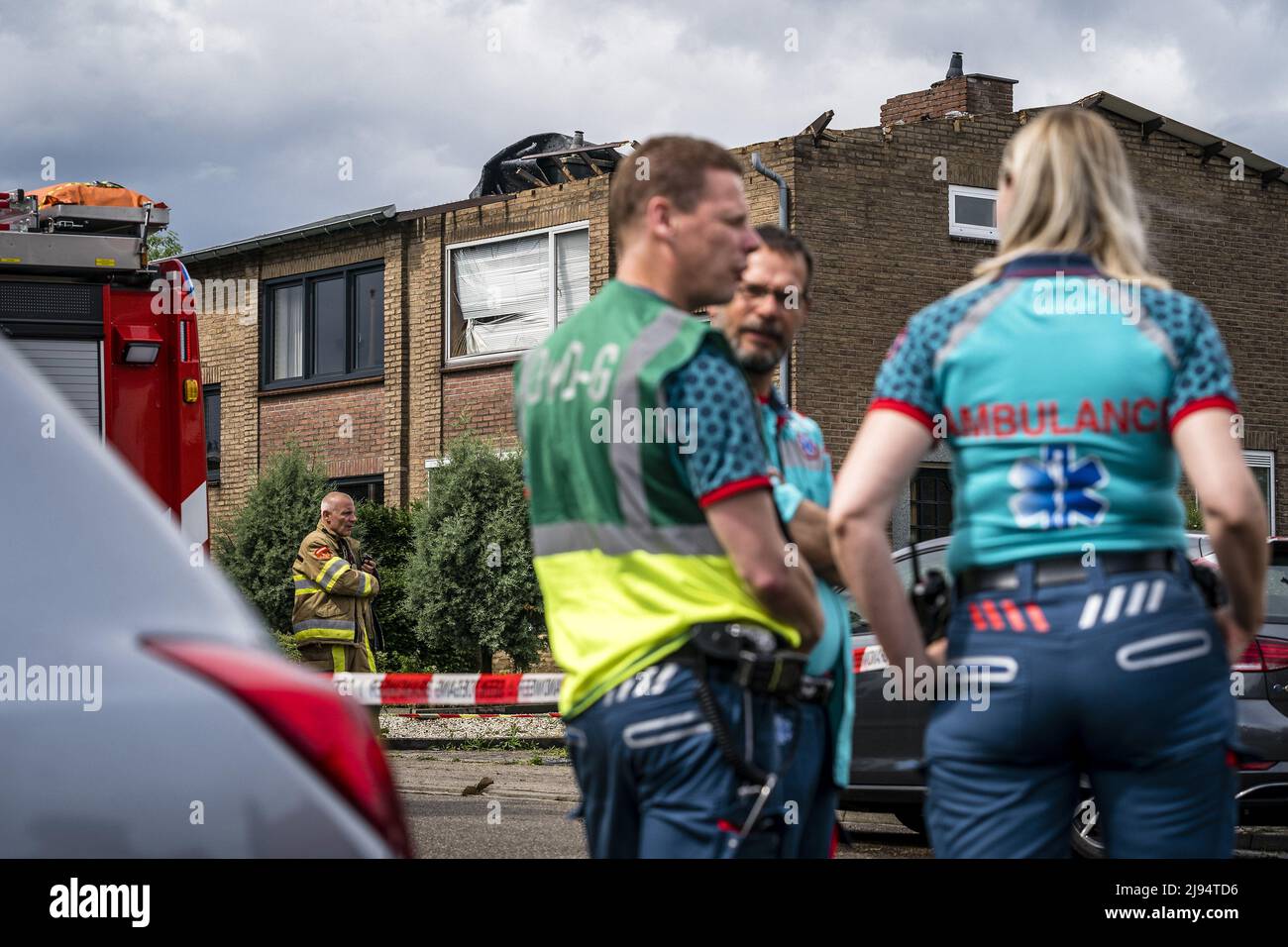 2022-05-20 15:31:51 BEEK - A house on the brink of collapse after ...