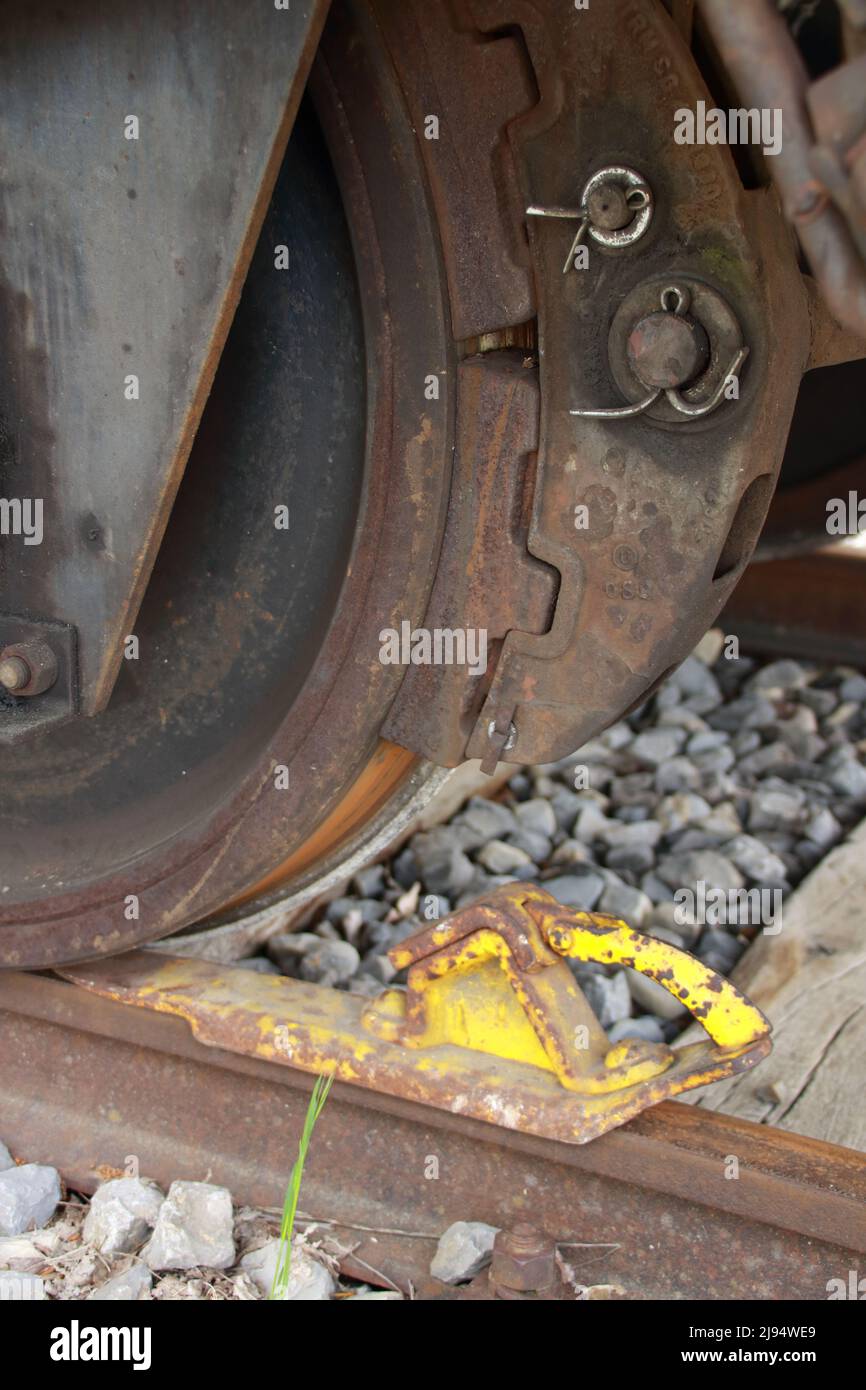 Locomotive Brake Shoe Clasp