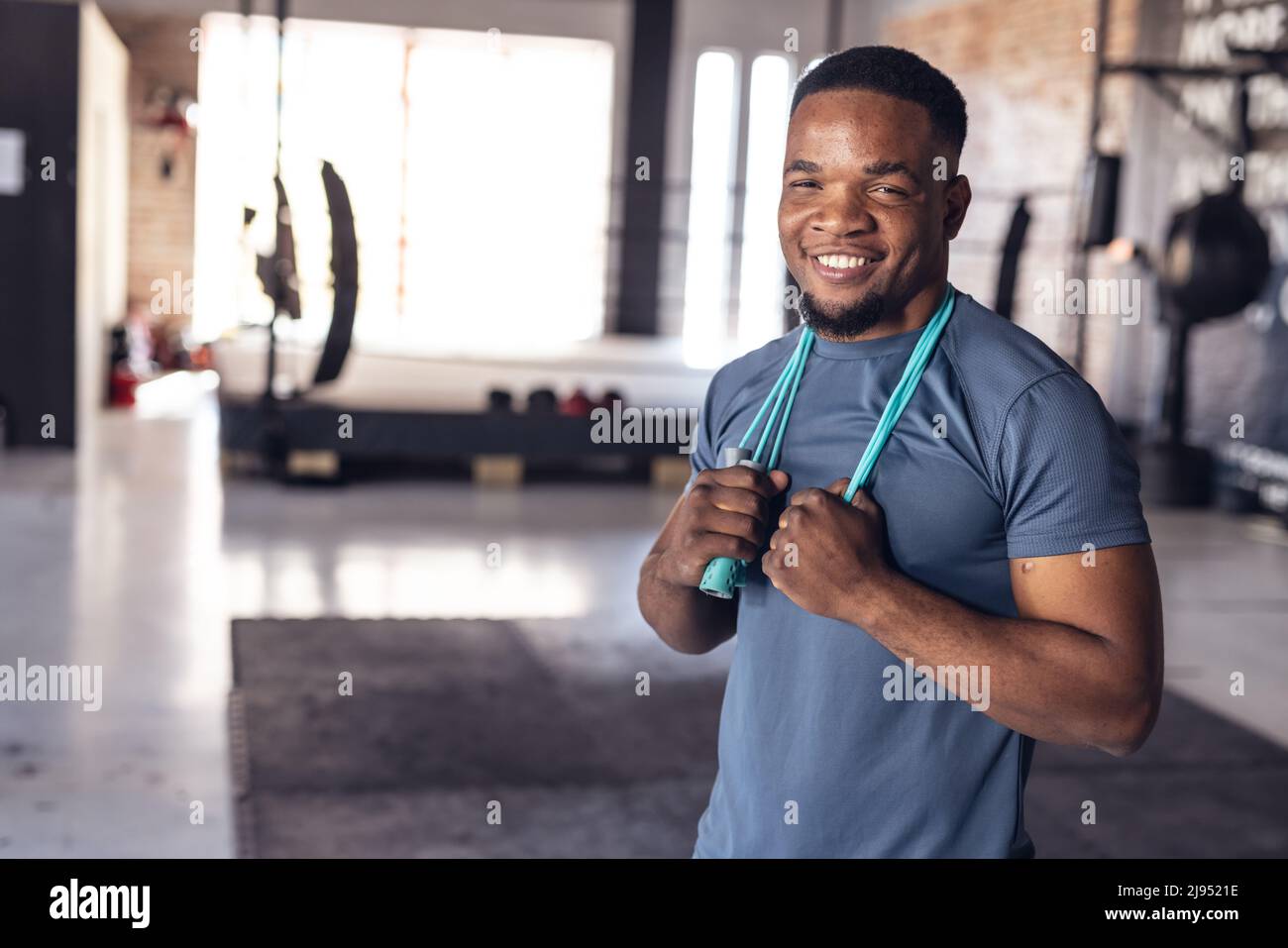 Rope around neck hi-res stock photography and images - Alamy