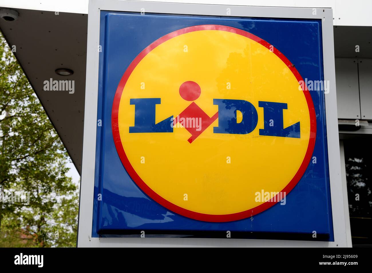 Copenhagen/Denmark/.20 May 2022/German lidl grocery store chin in ...