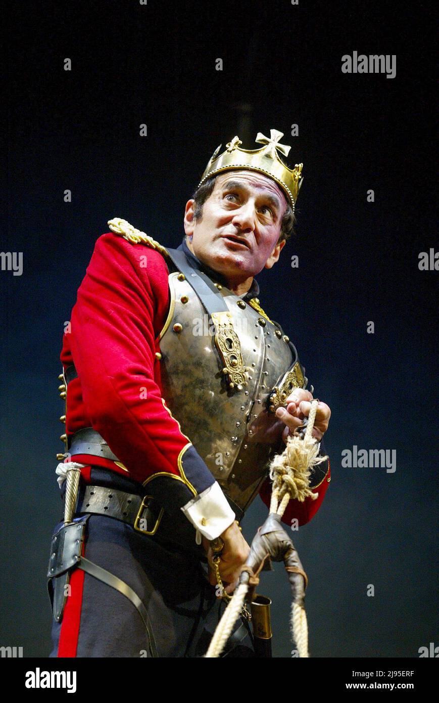 Henry Goodman (Richard III) in RICHARD III by Shakespeare at the Royal ...