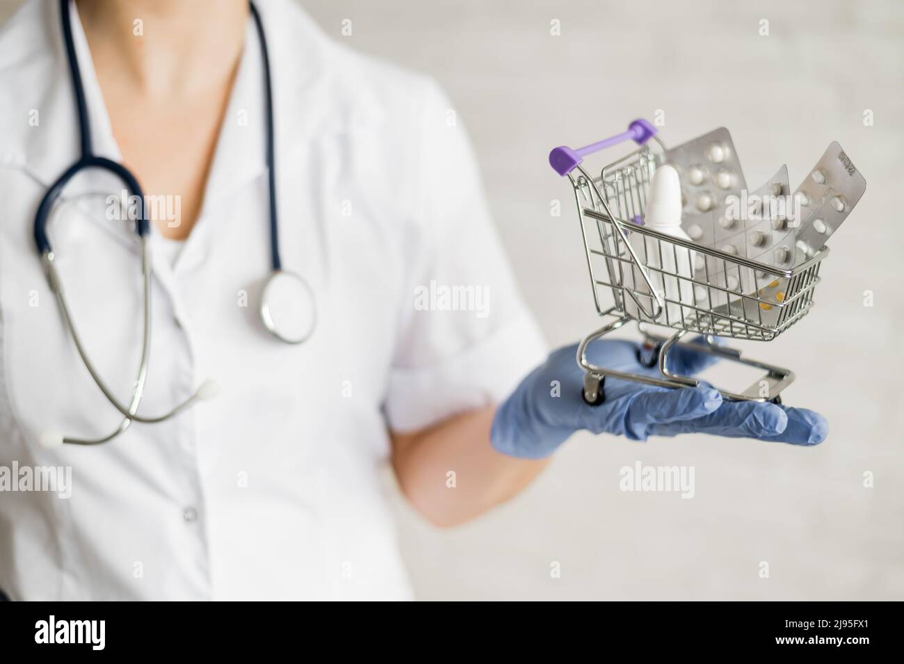 Sell medicines hi-res stock photography and images - Alamy