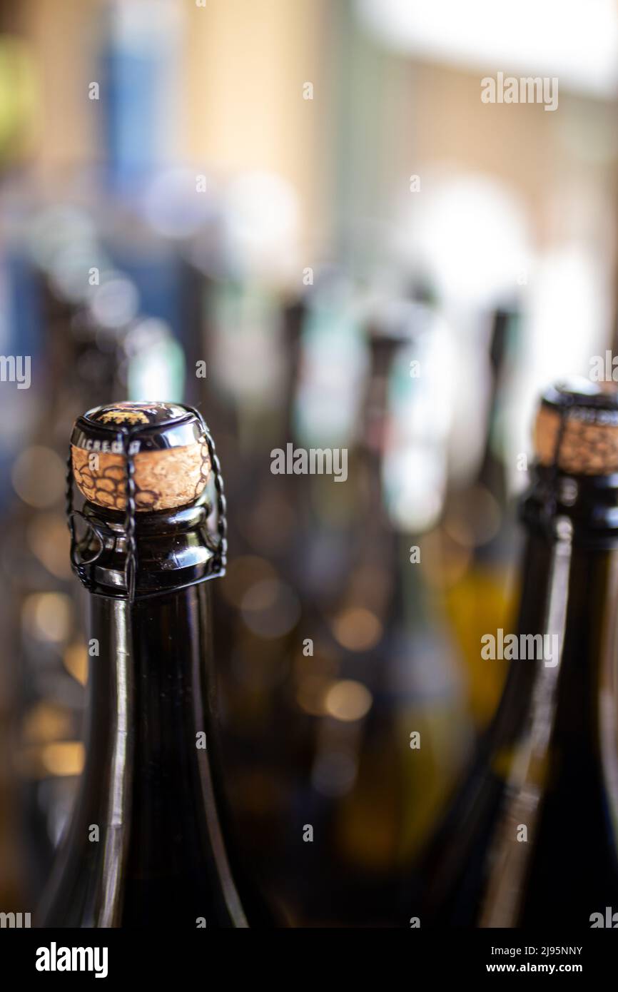close-up of a cork on a wine bottle Stock Photo - Alamy