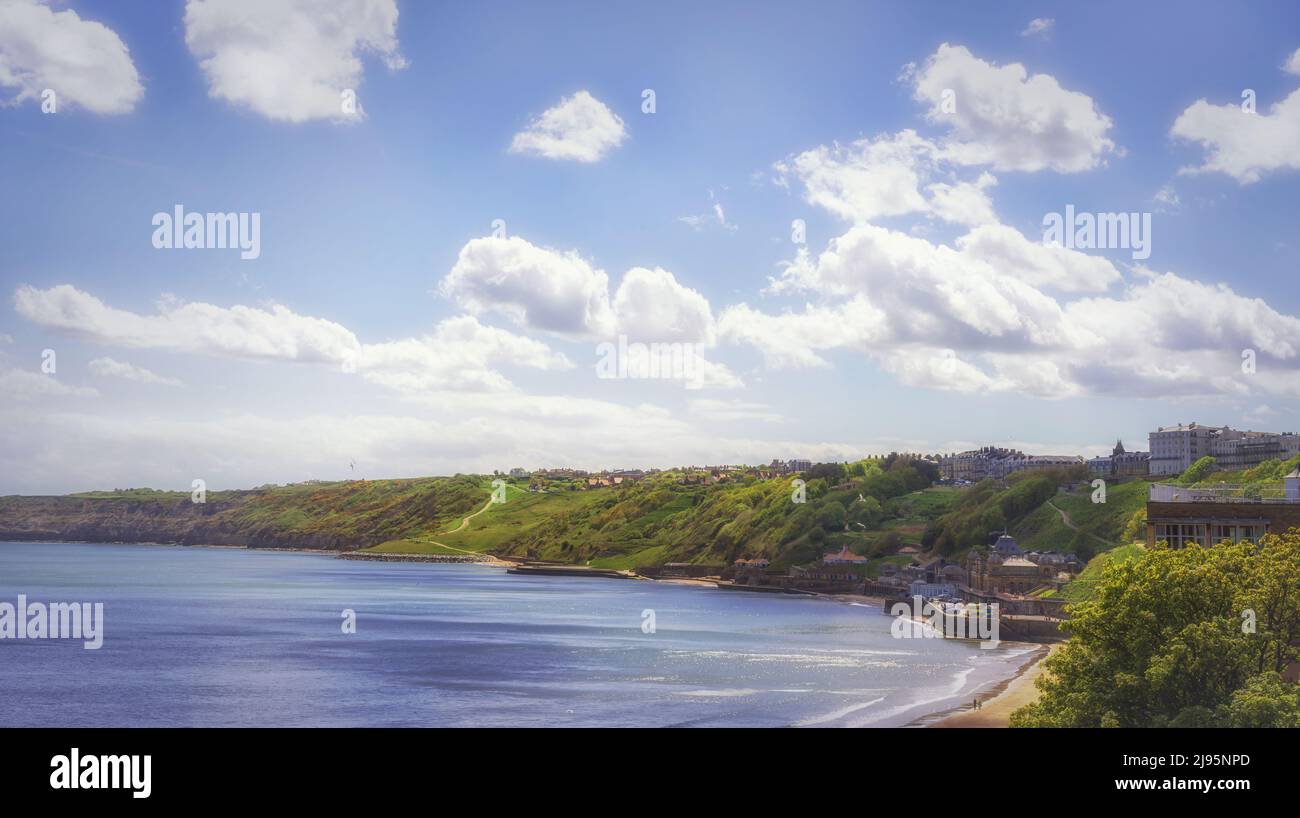 Seaside below above skyline hi-res stock photography and images - Alamy