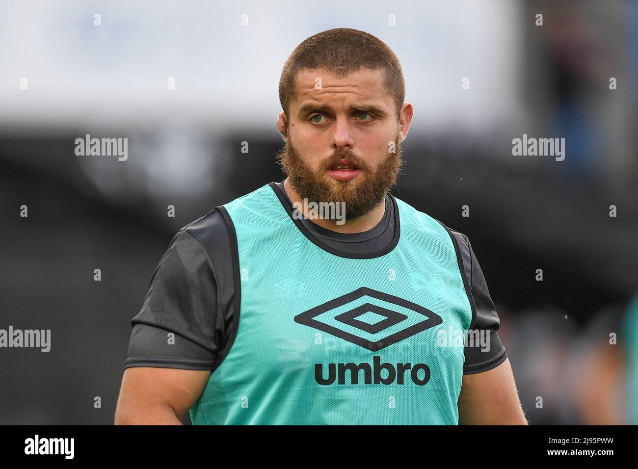 Nicky Smith of Ospreys Rugby, during the pre-game warmup Stock Photo ...