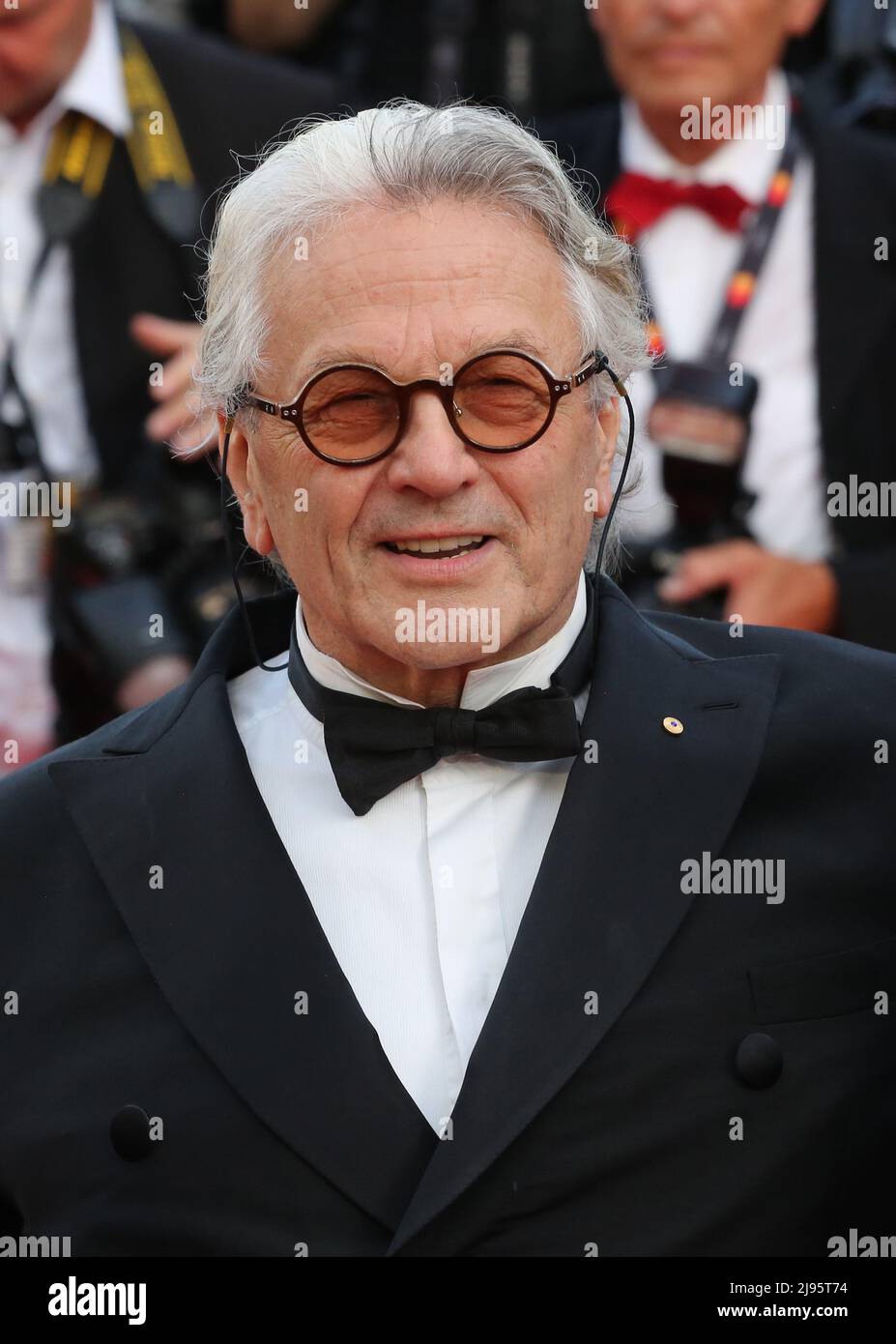 Cannes, France. 20th May, 2022. Director George Miller arriving on the red carpet for Three ...