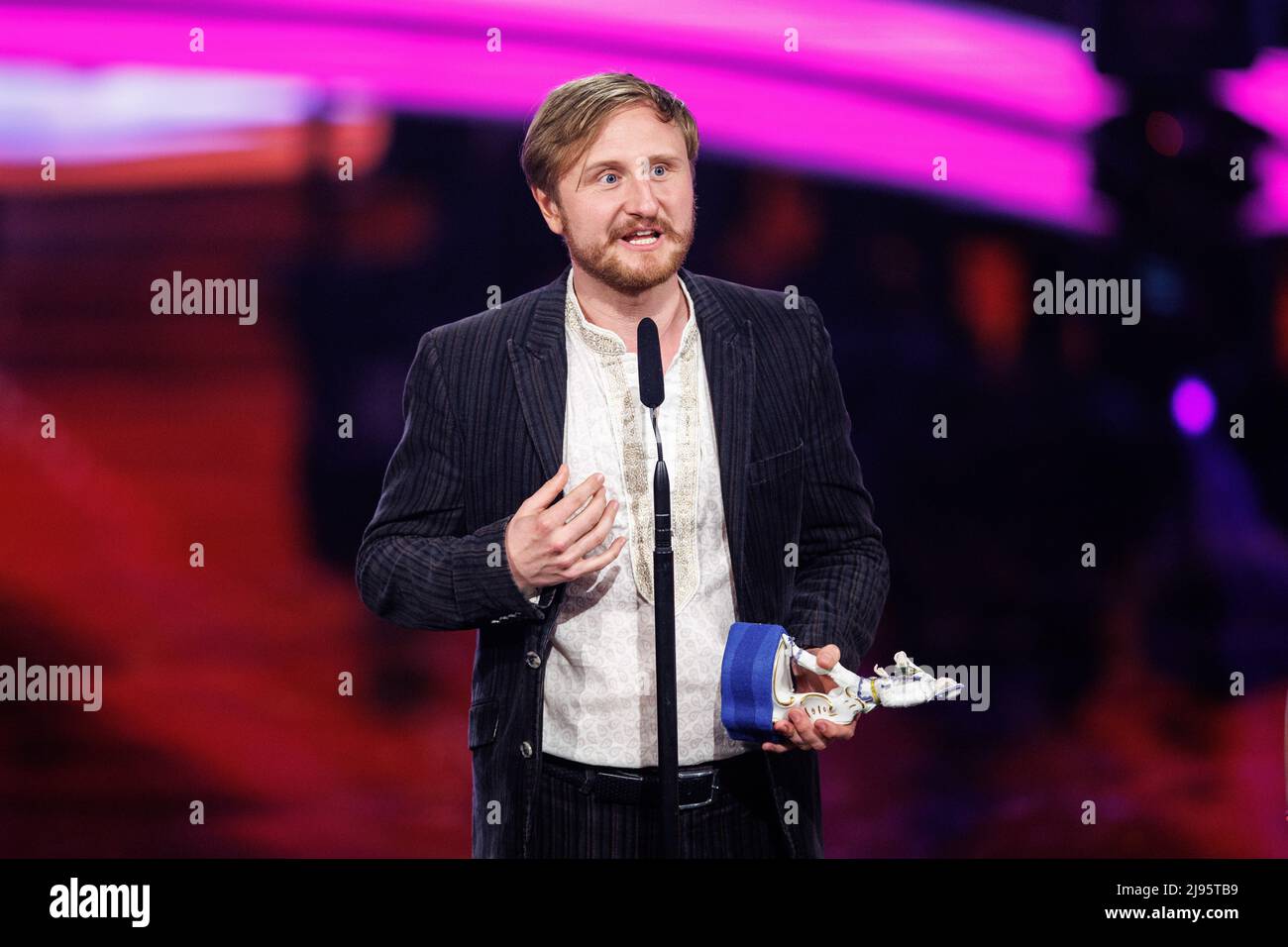 Munich, Germany. 20th May, 2022. Michael Kranz, actor, thanks the ...