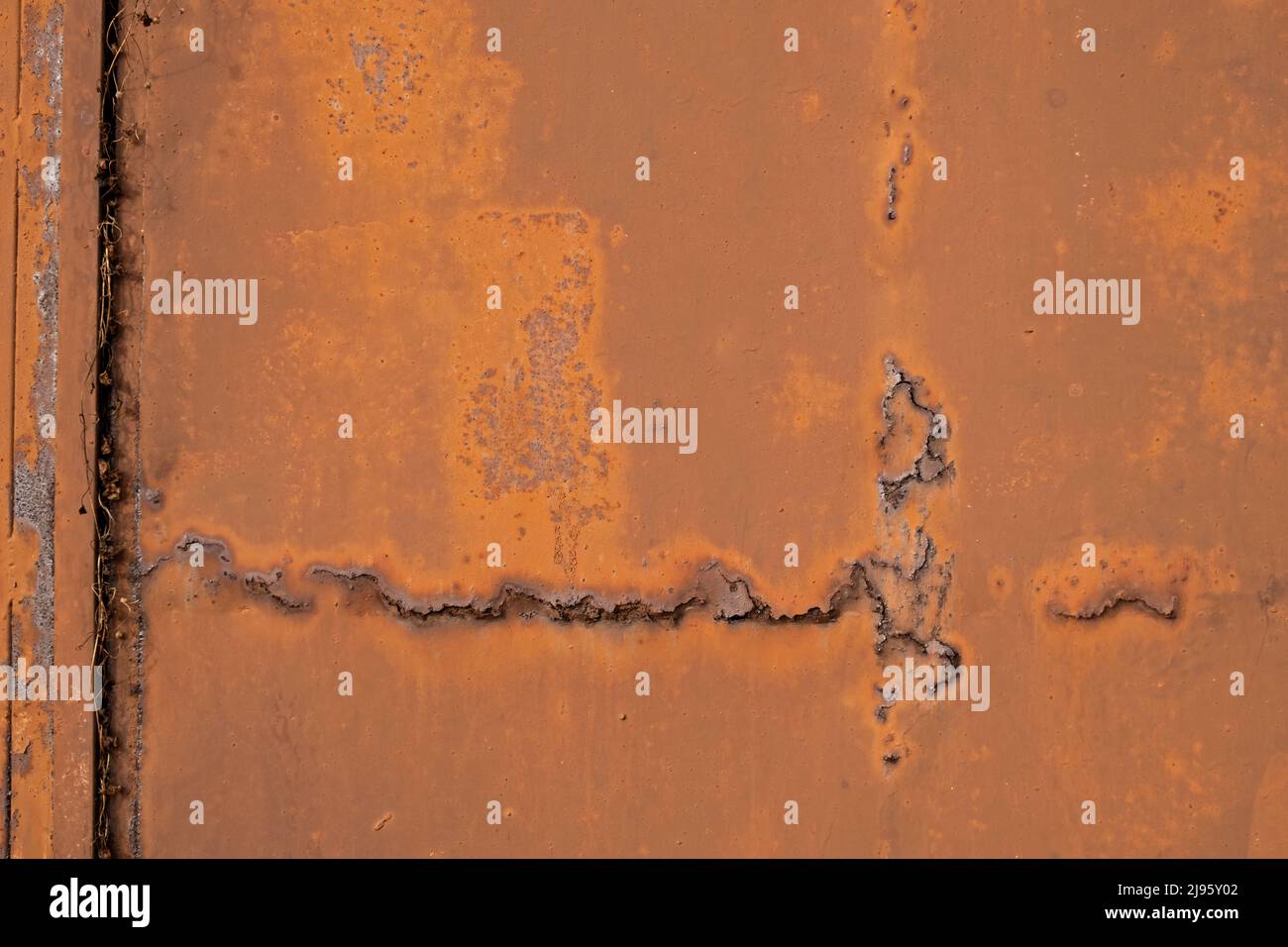 Stained metal wall texture hi-res stock photography and images - Alamy