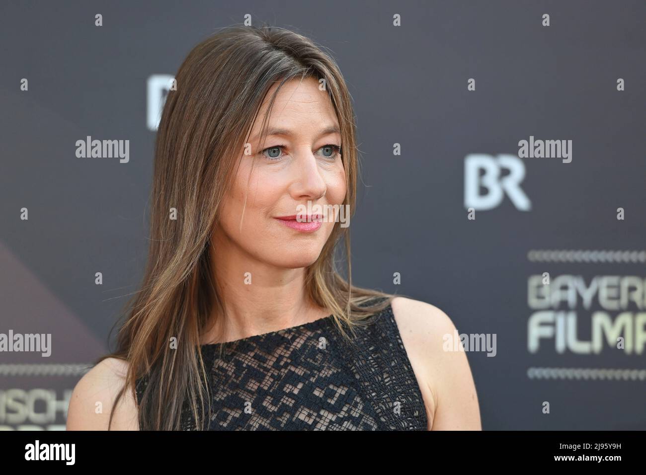 Johanna WOKALEK (actress), single image, cut single motif, portrait ...