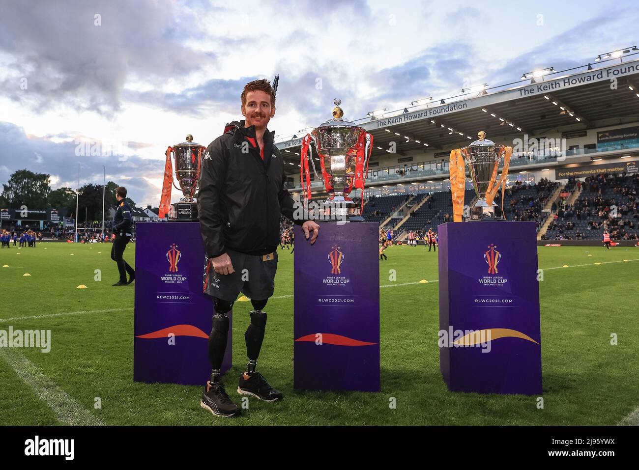 James Simpson with the Rugby League World Cup’s Stock Photo - Alamy