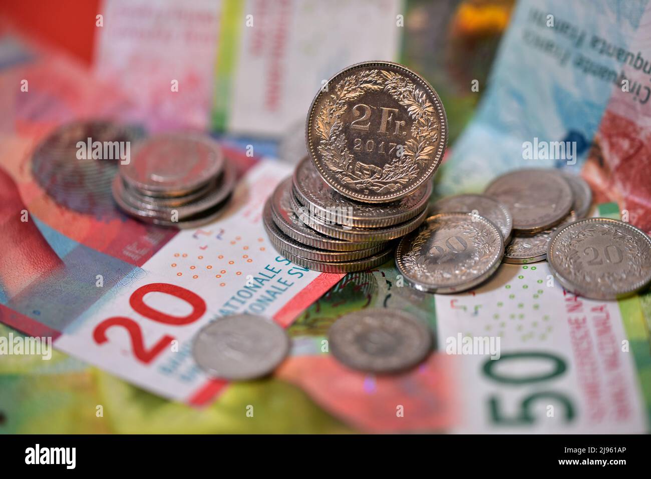 swiss money coins and banknotes Stock Photo - Alamy