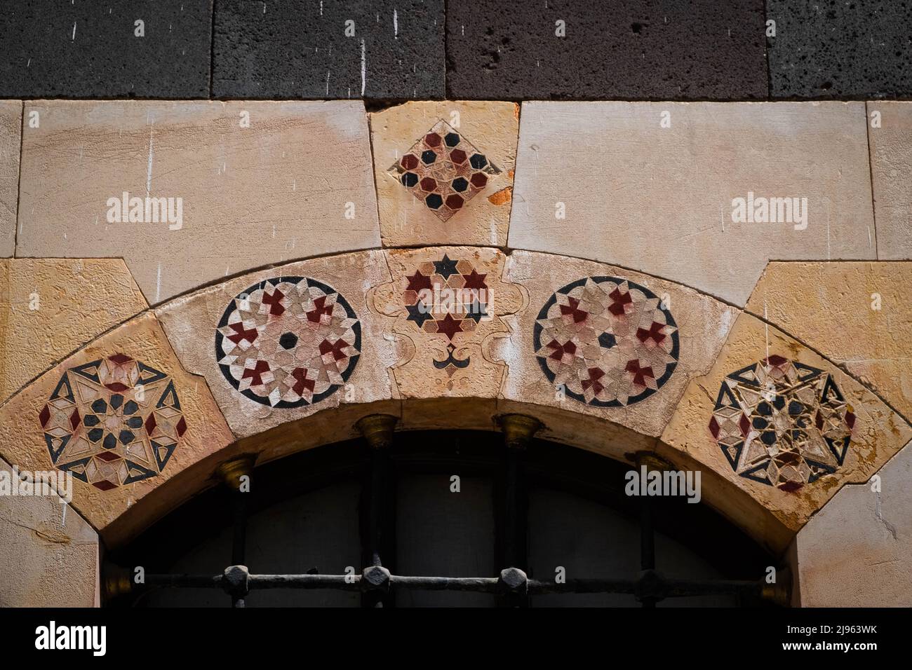 Al azem palace mosaic hi-res stock photography and images - Alamy