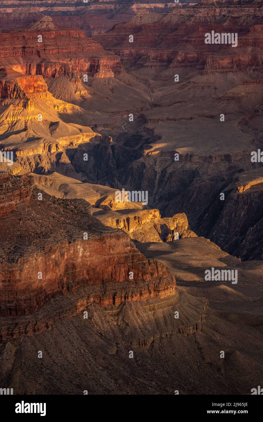 Chasm Drops off the Tonto Plateau in the Grand Canyon Stock Photo - Alamy