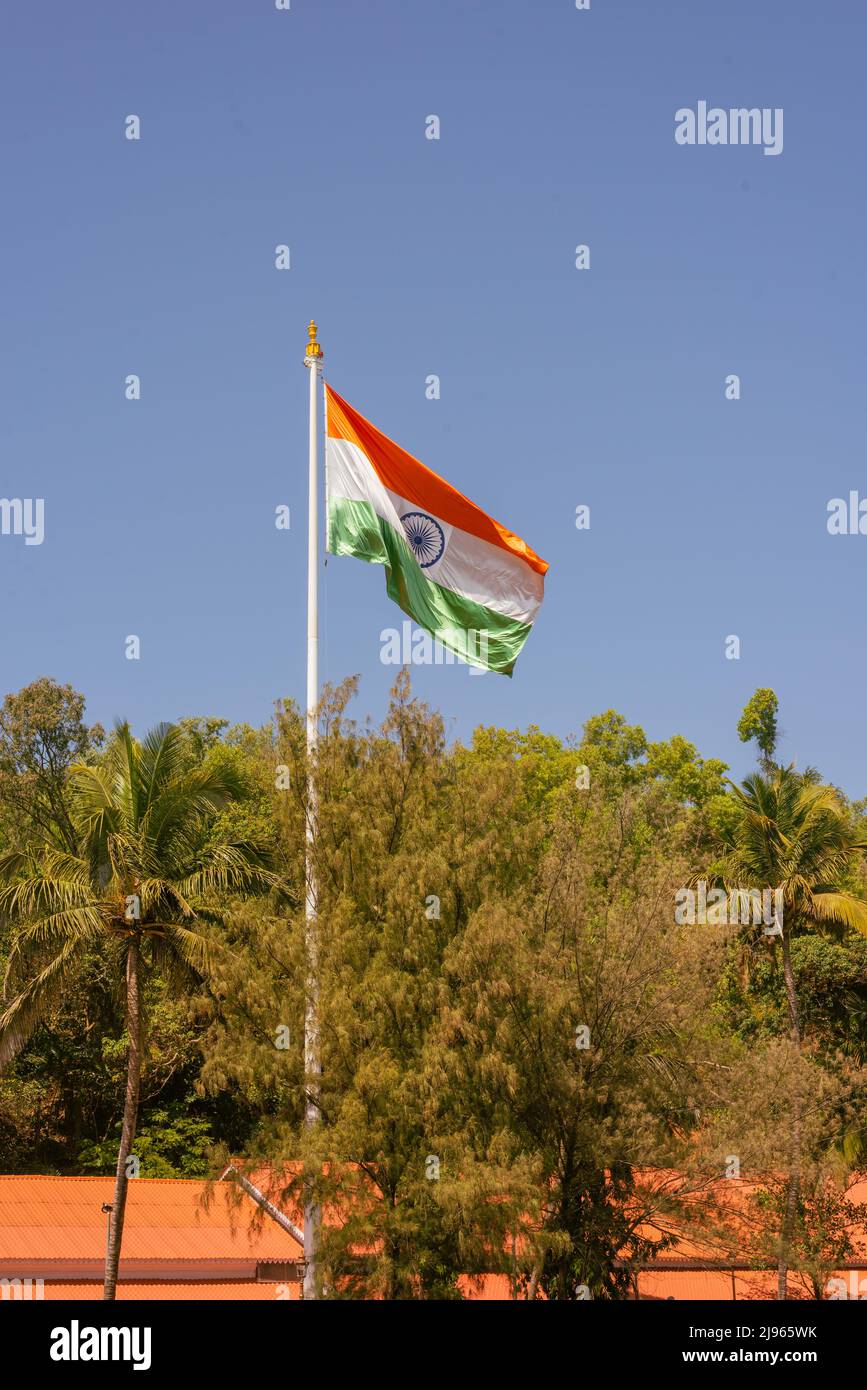 A 24 spoke wheel hi-res stock photography and images - Alamy