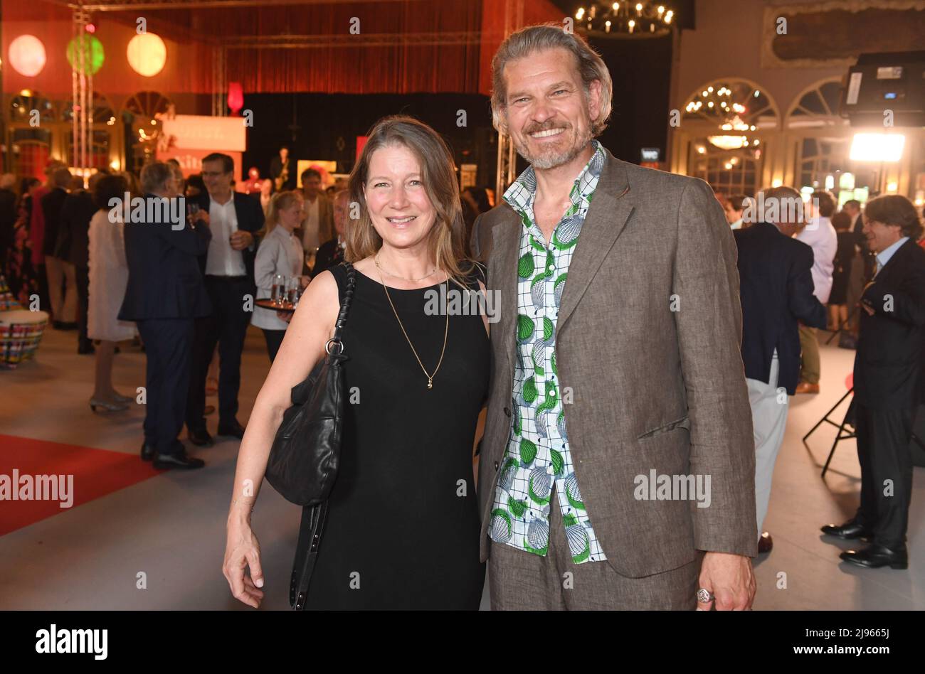 Munich, Germany. 20th May, 2022. Actor Götz Otto and his wife Sabine ...