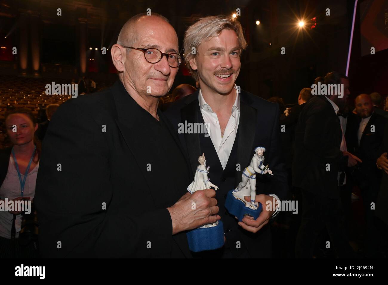 Munich, Germany. 20th May, 2022. Actor Albrecht Schuch (r) and director ...
