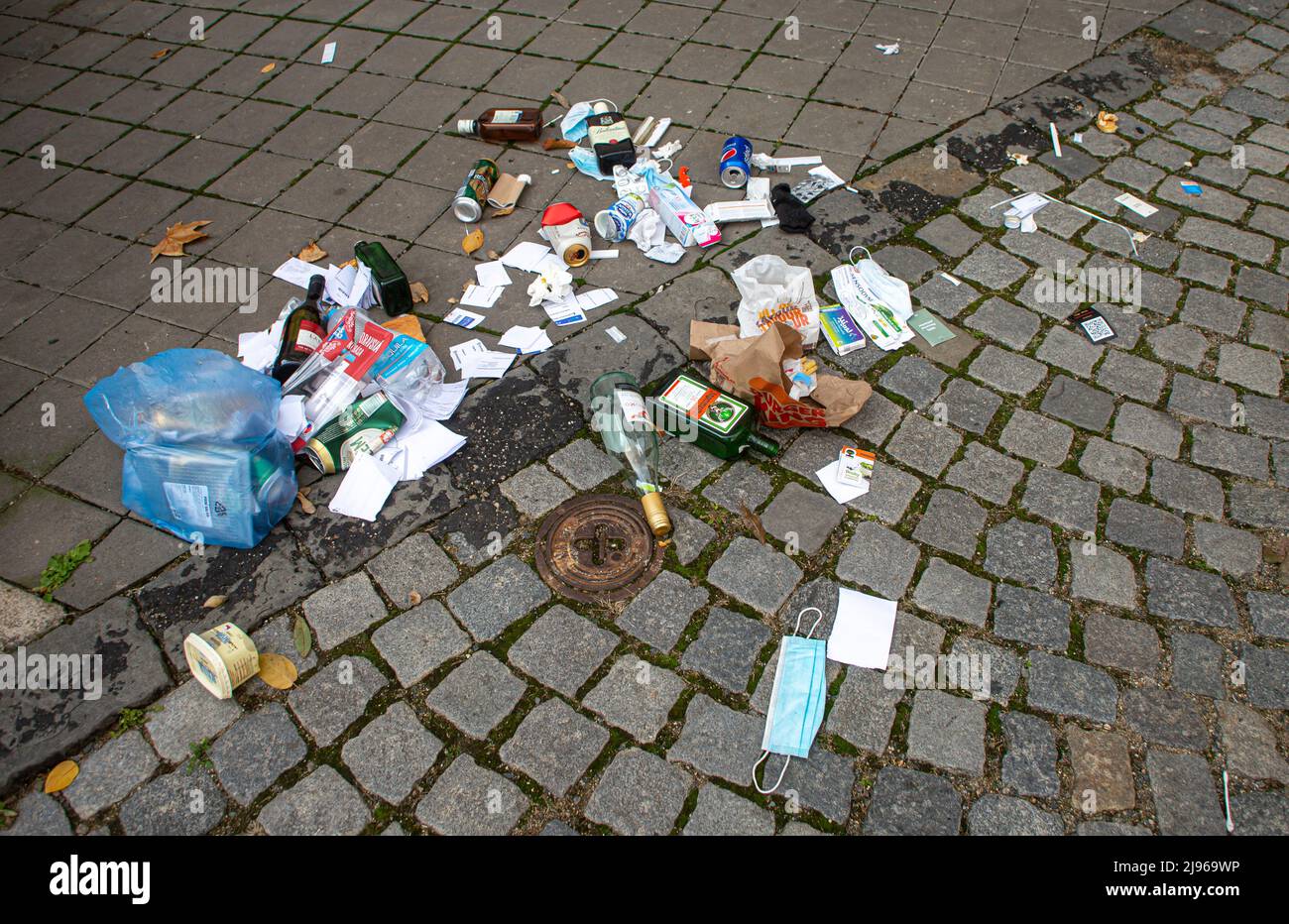 Mess and garbage on the street Stock Photo - Alamy