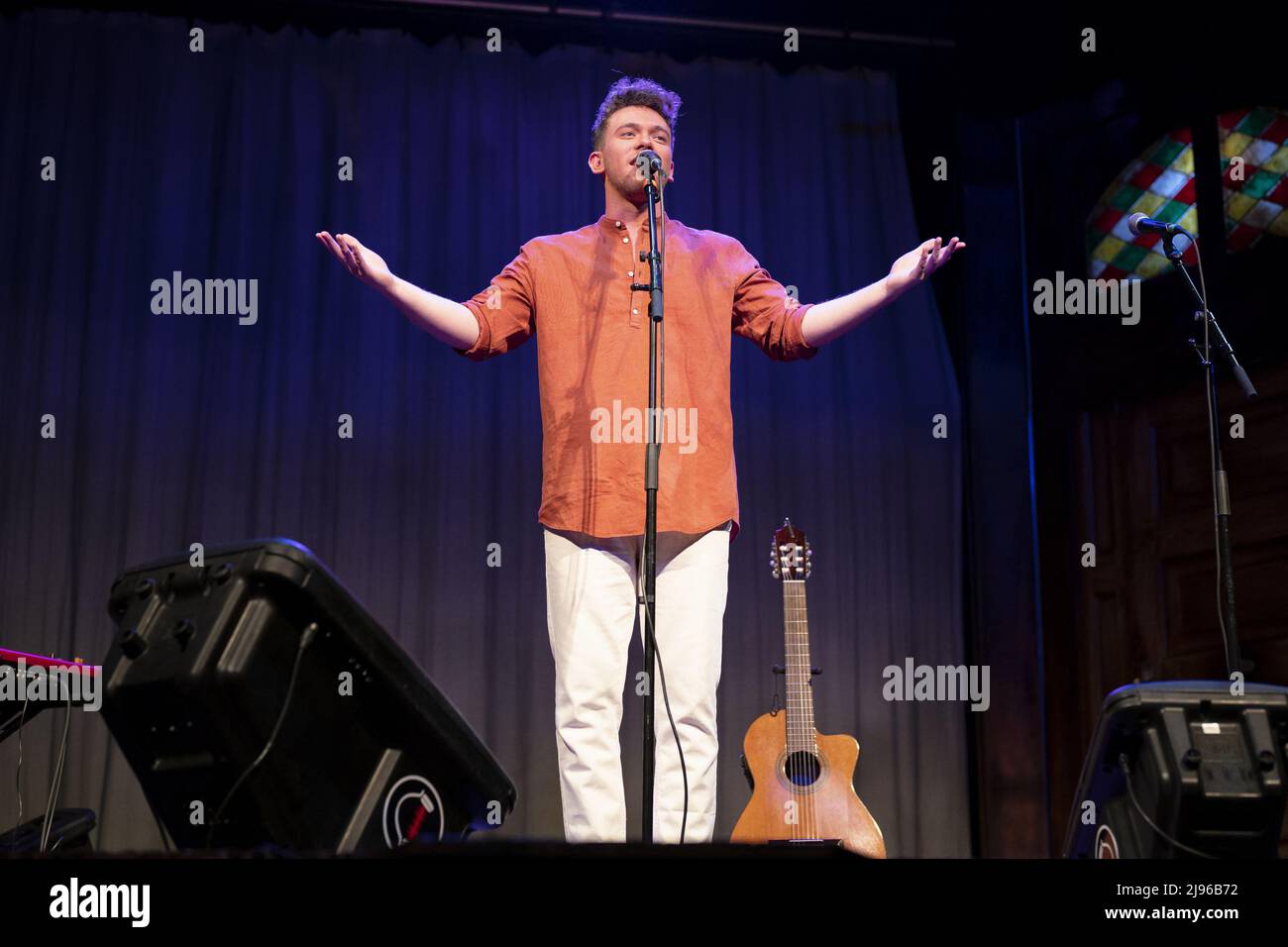 Singer songwriter Jesus Rendon performing at the Muñoz Seca Theater in ...