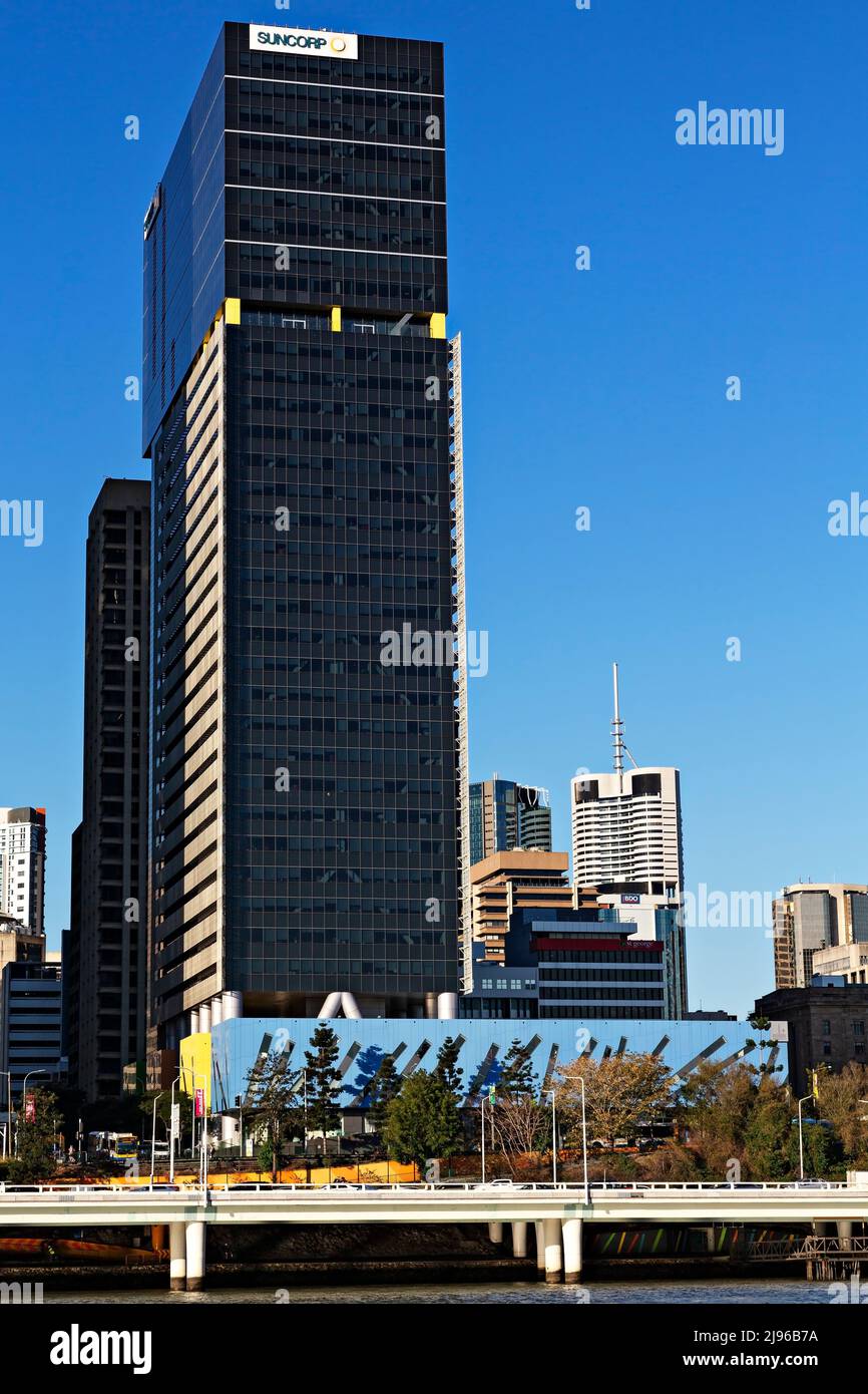 Brisbane Australia / The Brisbane Skyline and elevated Riverside ...