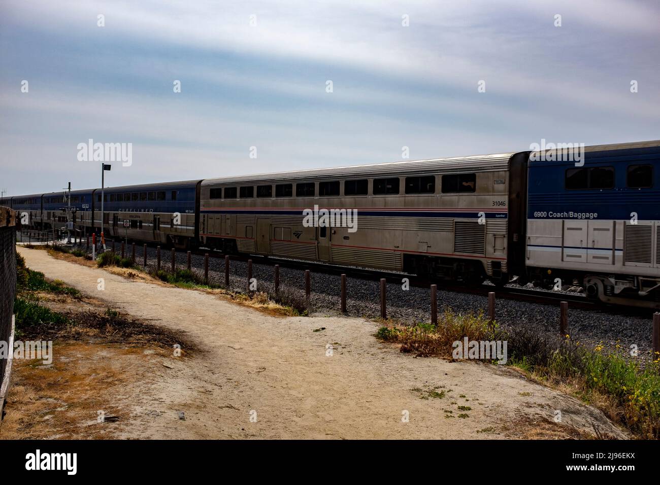 Amtrak coastal train stock photos hi-res stock photography and images ...