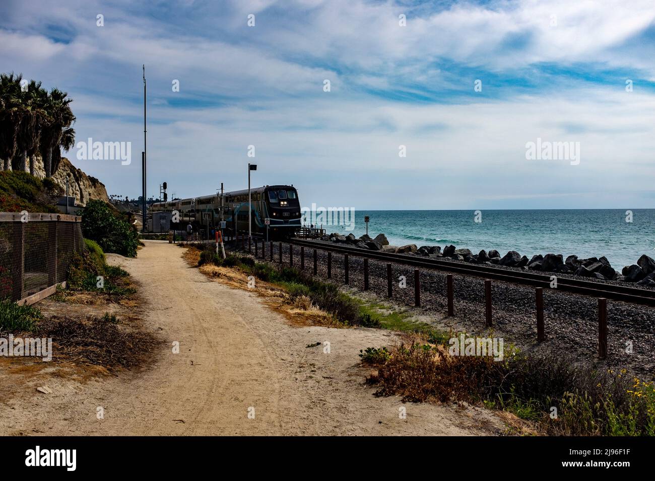 Amtrak coastal train stock photos hi-res stock photography and images ...
