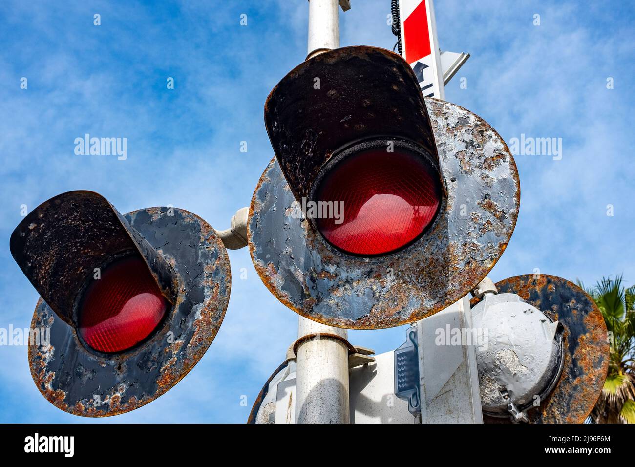 Railroad Crossing signal Stock Photo - Alamy