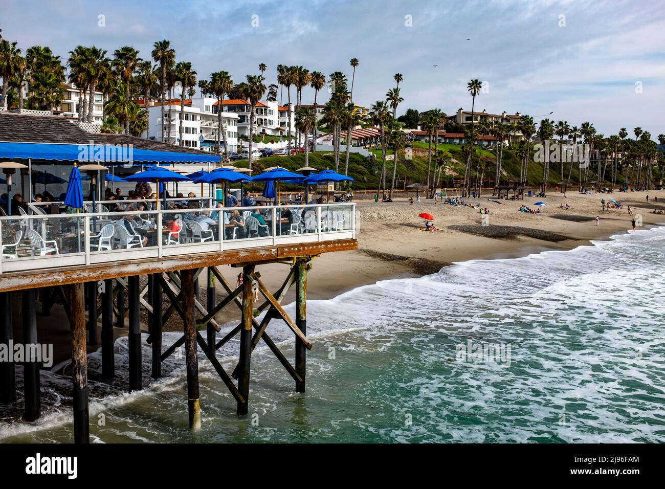 Restaurant on pier Stock Photo - Alamy