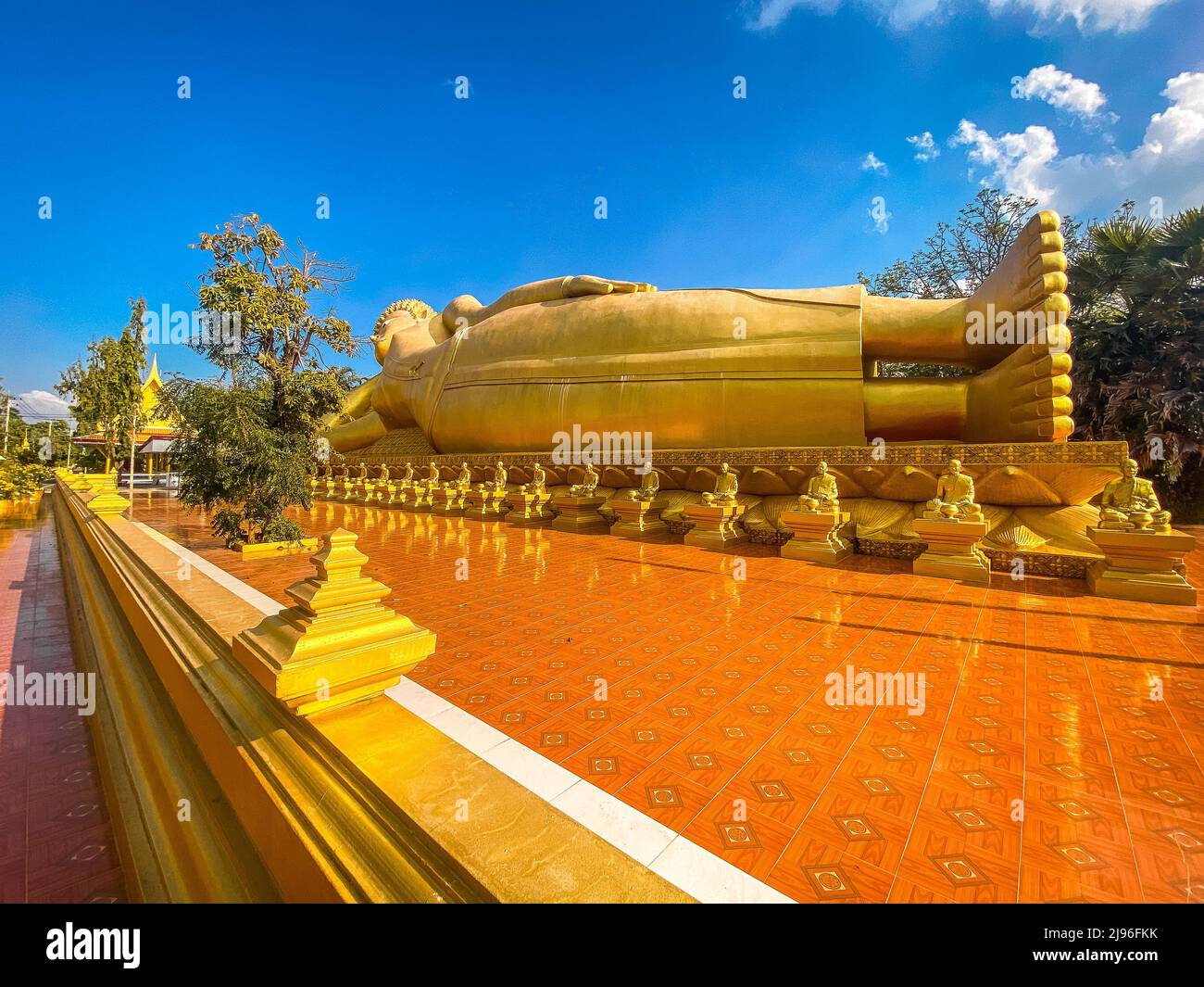 Muni wat hi-res stock photography and images - Alamy