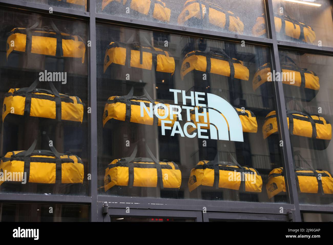 Vf logo hi-res stock photography and images - Alamy