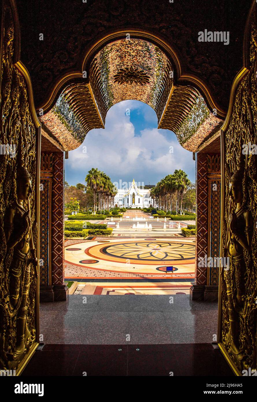 Wat Chantaram and Wat Tha Sung temple, Crystal Sanctuary 100 m long, in Uthai Thani, Thailand ...