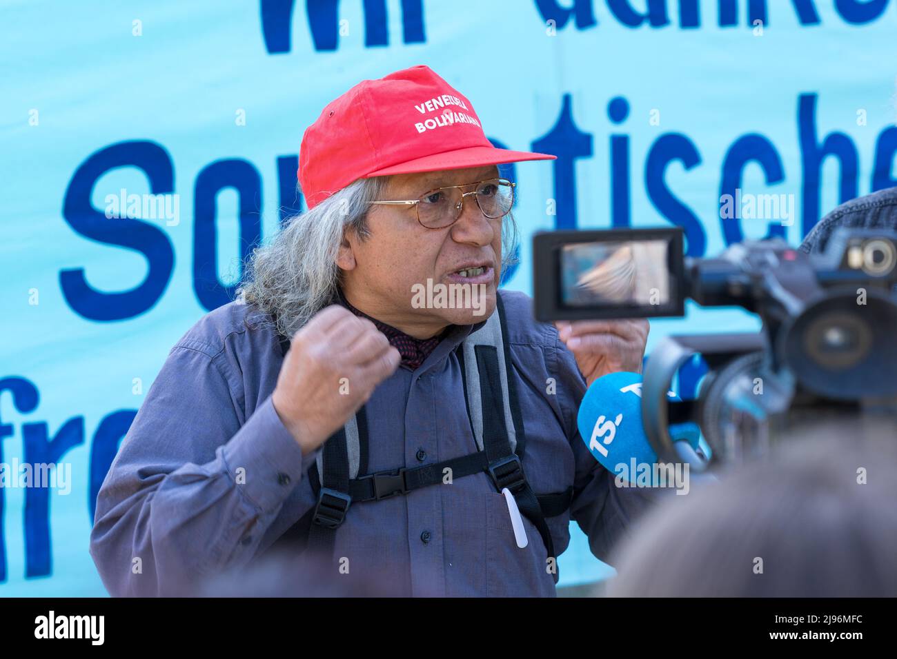 Anti fascist monument berlin hi-res stock photography and images - Alamy