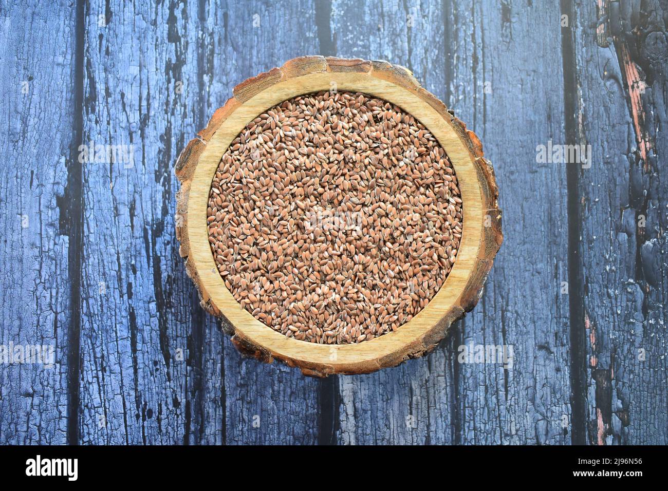 Raw whole dried Flax seeds Stock Photo - Alamy