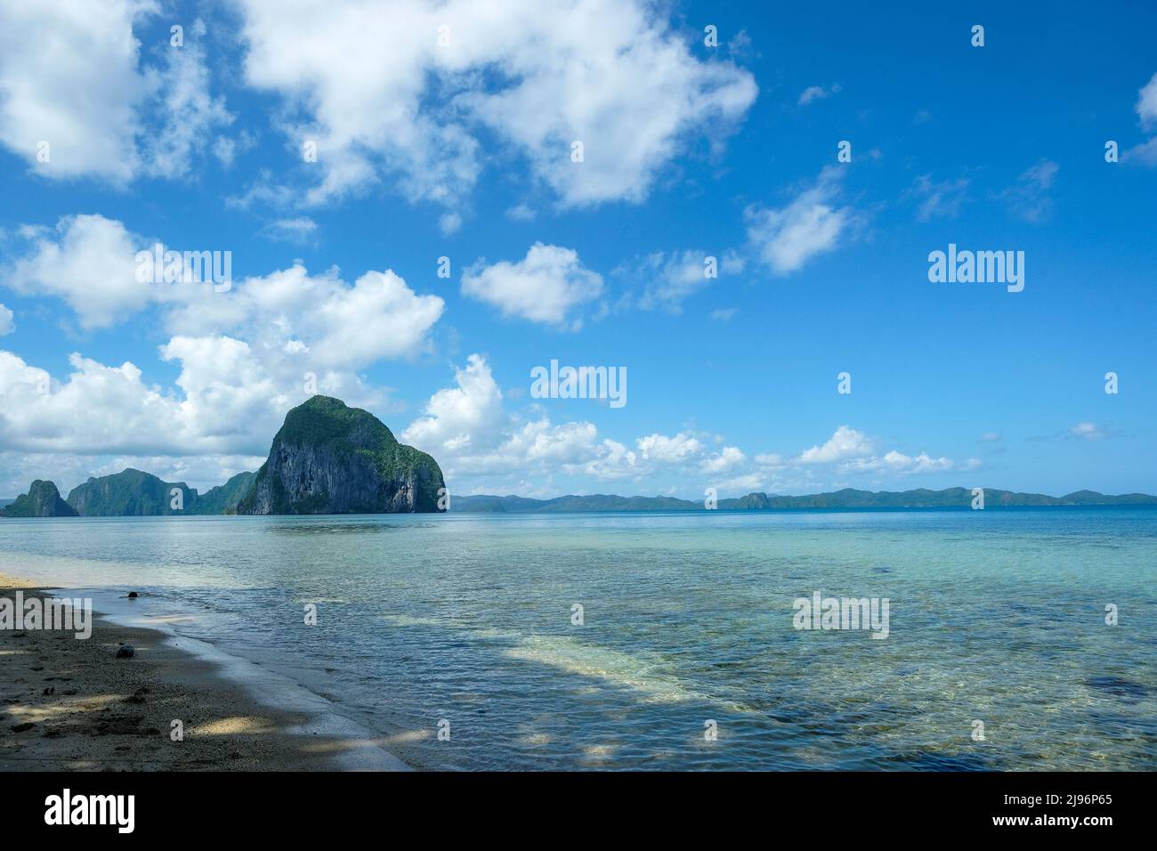 Las Cabanas beach in El Nido., Palawan, Philippines Stock Photo - Alamy