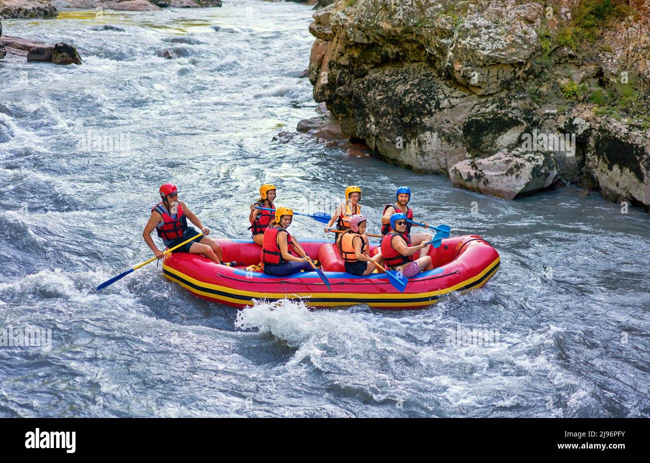Rafting sport hi-res stock photography and images - Alamy