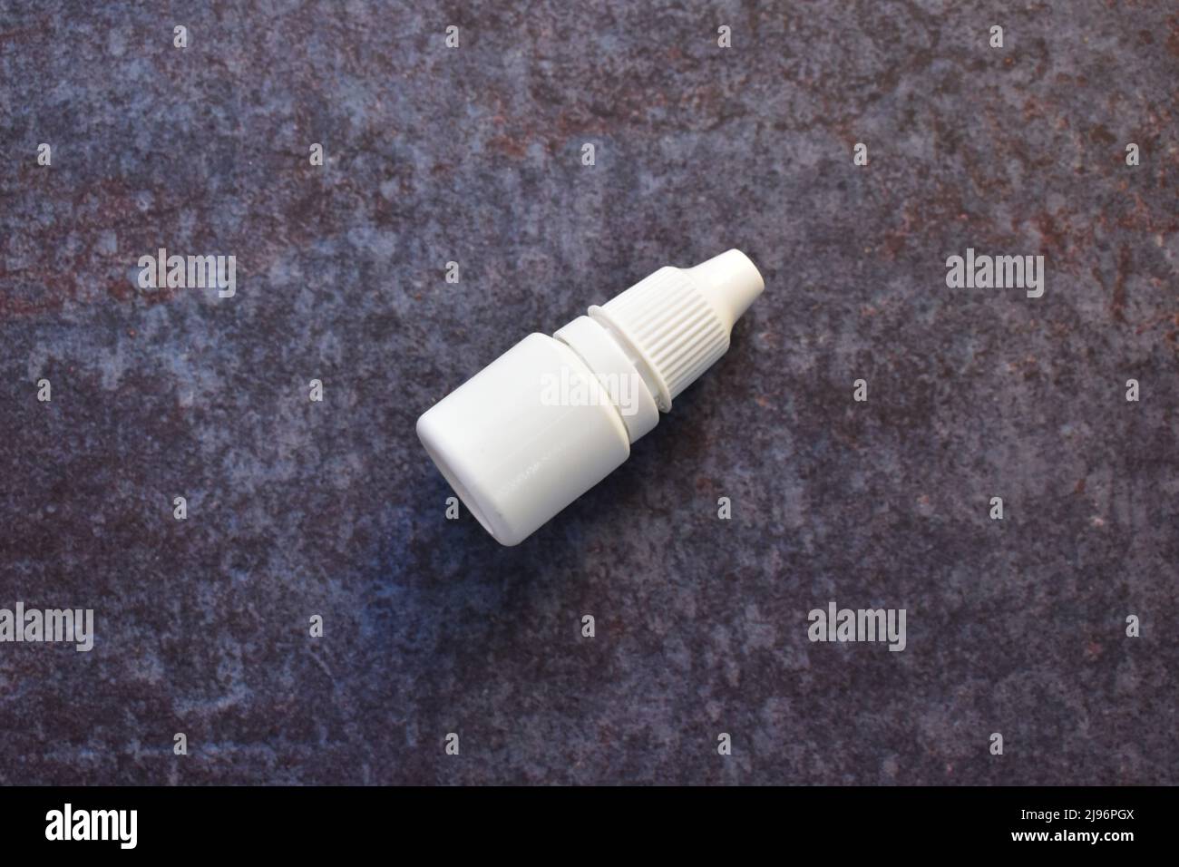 White color plastic medicine dropper bottle Stock Photo - Alamy