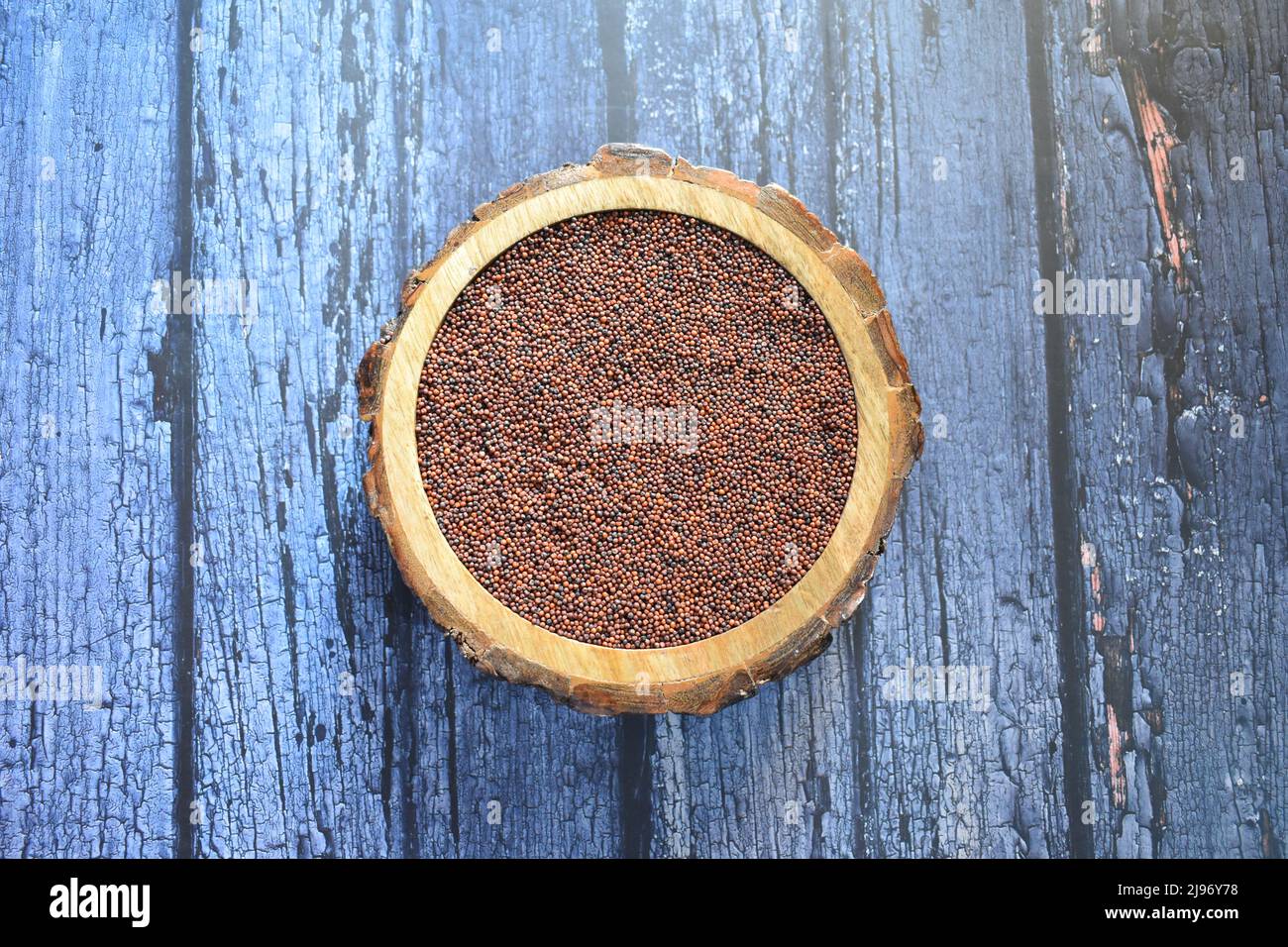 Raw whole dried Finger millet Stock Photo - Alamy