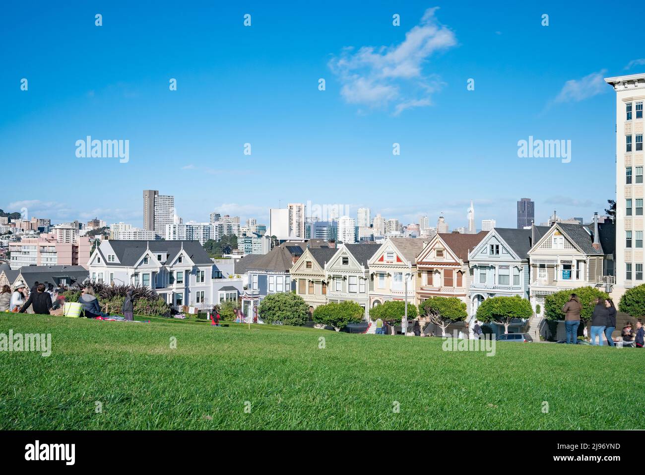 Alamo Square in San Francisco California during the day Stock Photo - Alamy